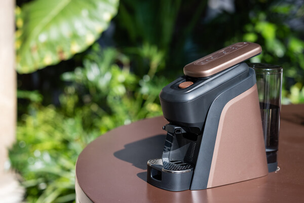 AT MILAN DESIGN WEEK 2025 LAVAZZA UNVEILS TABLÌ, THE FUTURE MADE OF 100% COFFEE