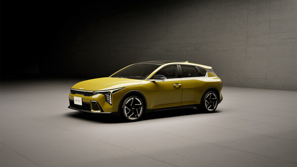 2026 Kia K4 Hatchback Makes its Debut at the New York International ...