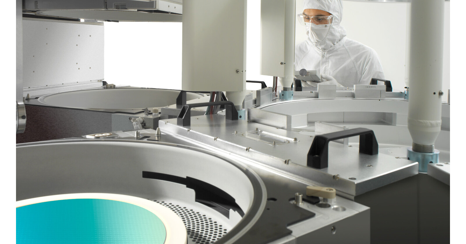 Lam Research Donates Leading-Edge Etch System to Accelerate ...