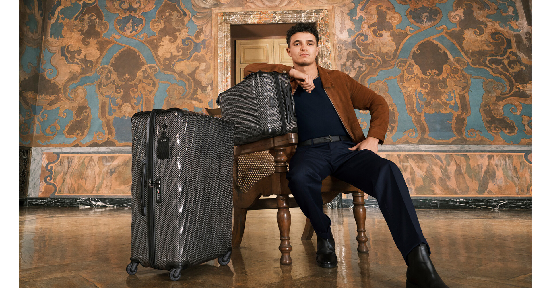 TUMI CELEBRA LA NUEVA COLECCIÓN 19 DEGREE LITE CON UNA CAMPAÑA PROTAGONIZADA POR LANDO NORRIS ...