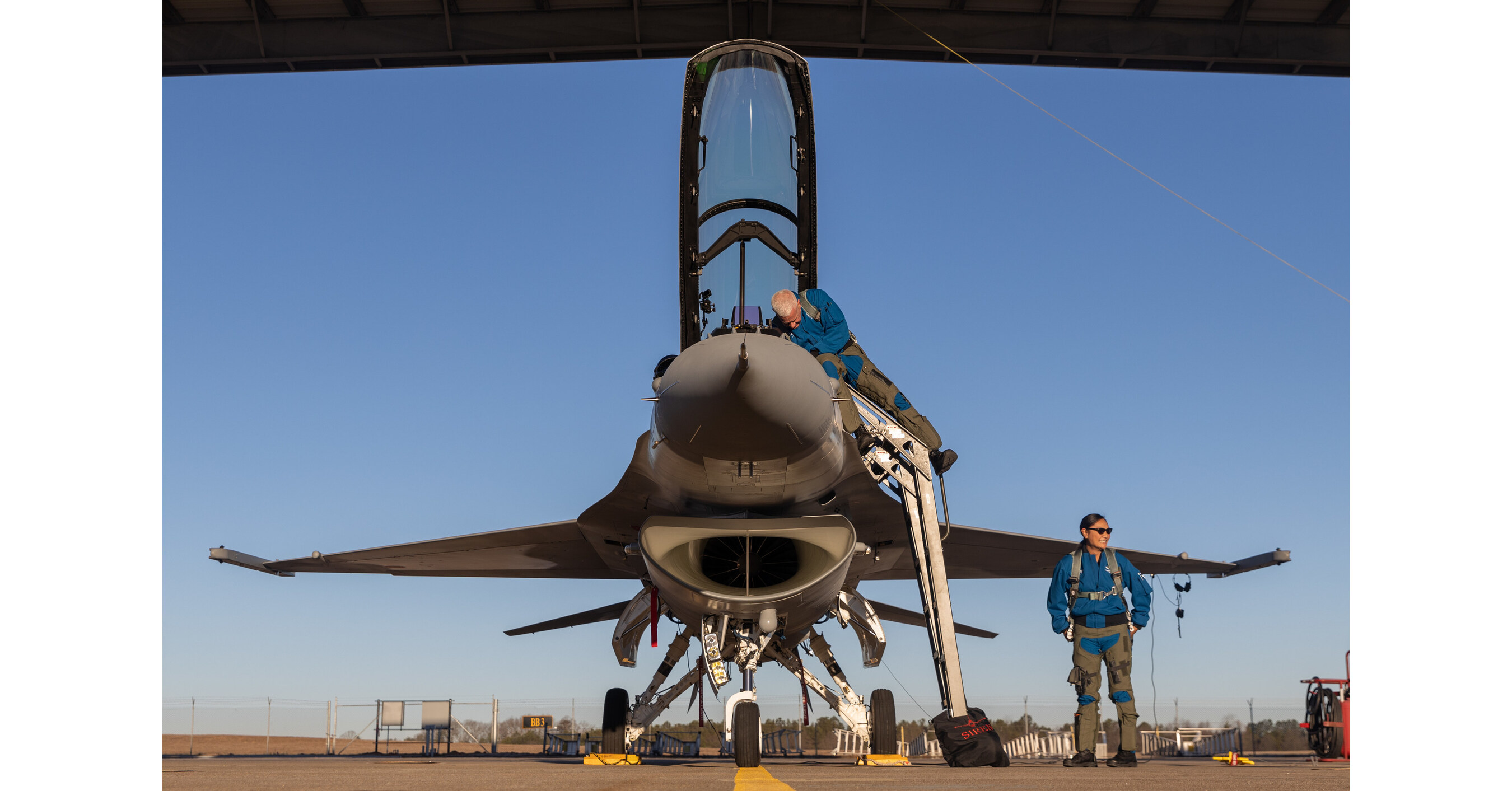 Philippines Security Soars with Latest F-16 Platform: U.S. Approval ...