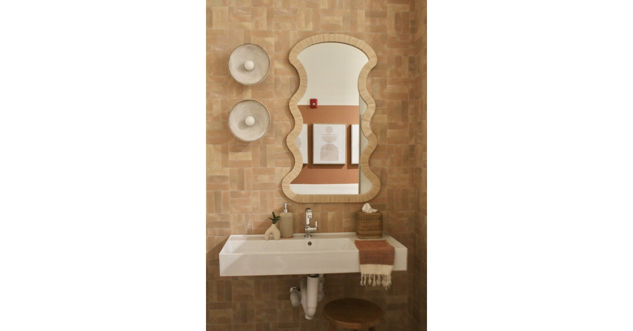 Luxury Redefined: Alma Padel Launches Chicago's Premier Resort-Style ...