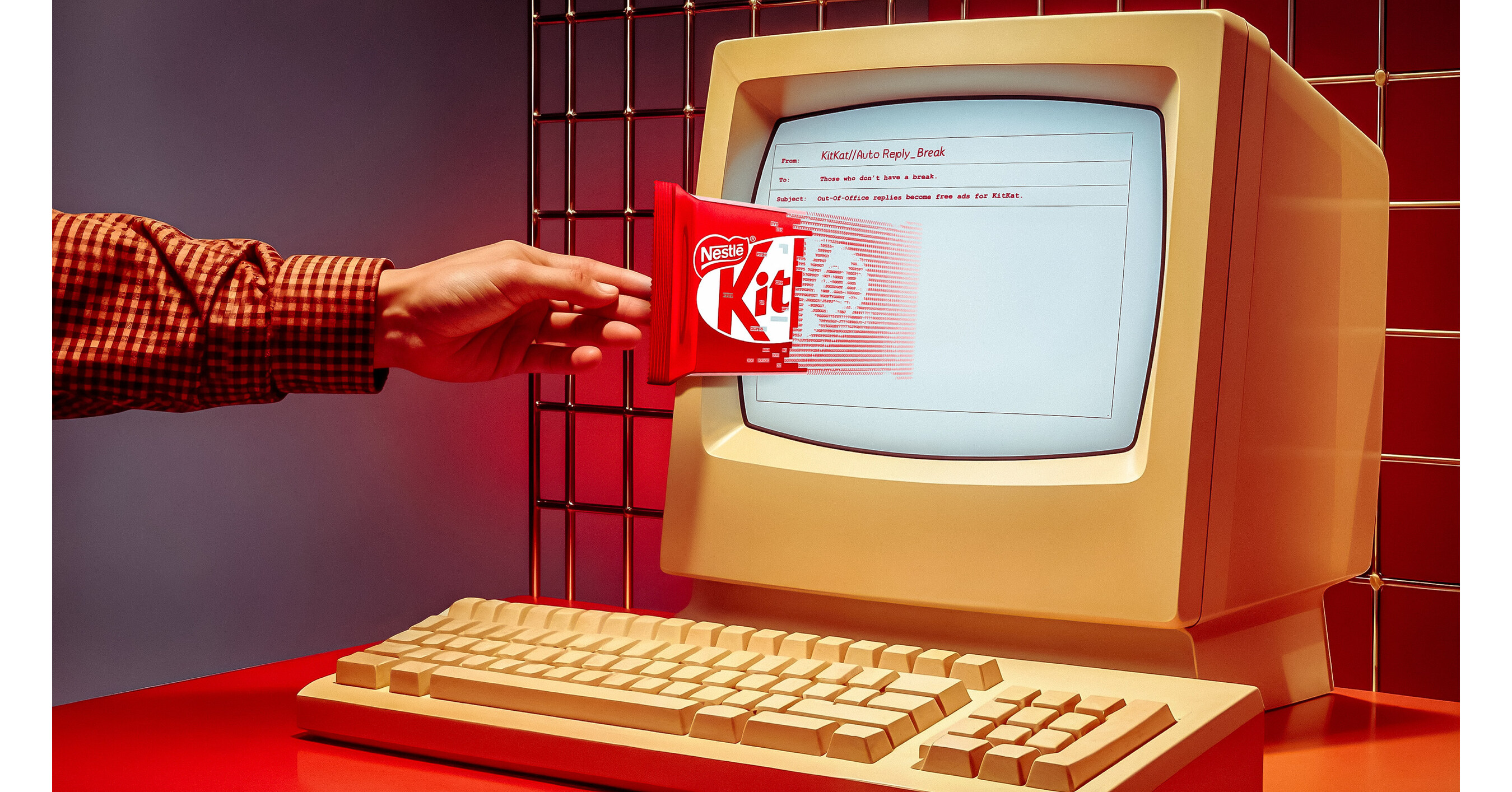 KitKat Launched The Break That Keeps on Forwarding