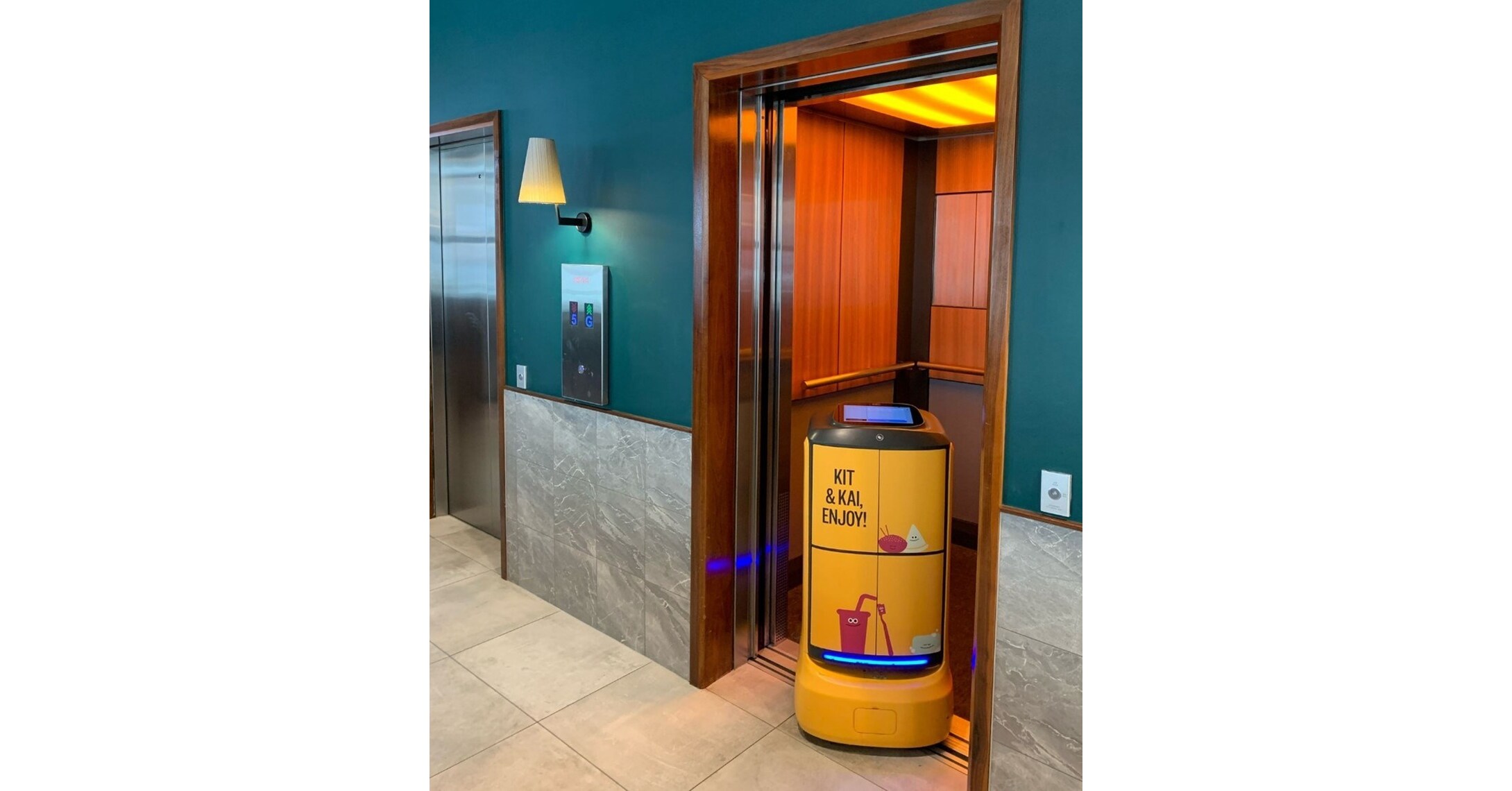 Otis Elevator Integrates with a Delivery Robot at New Zealand Hotel