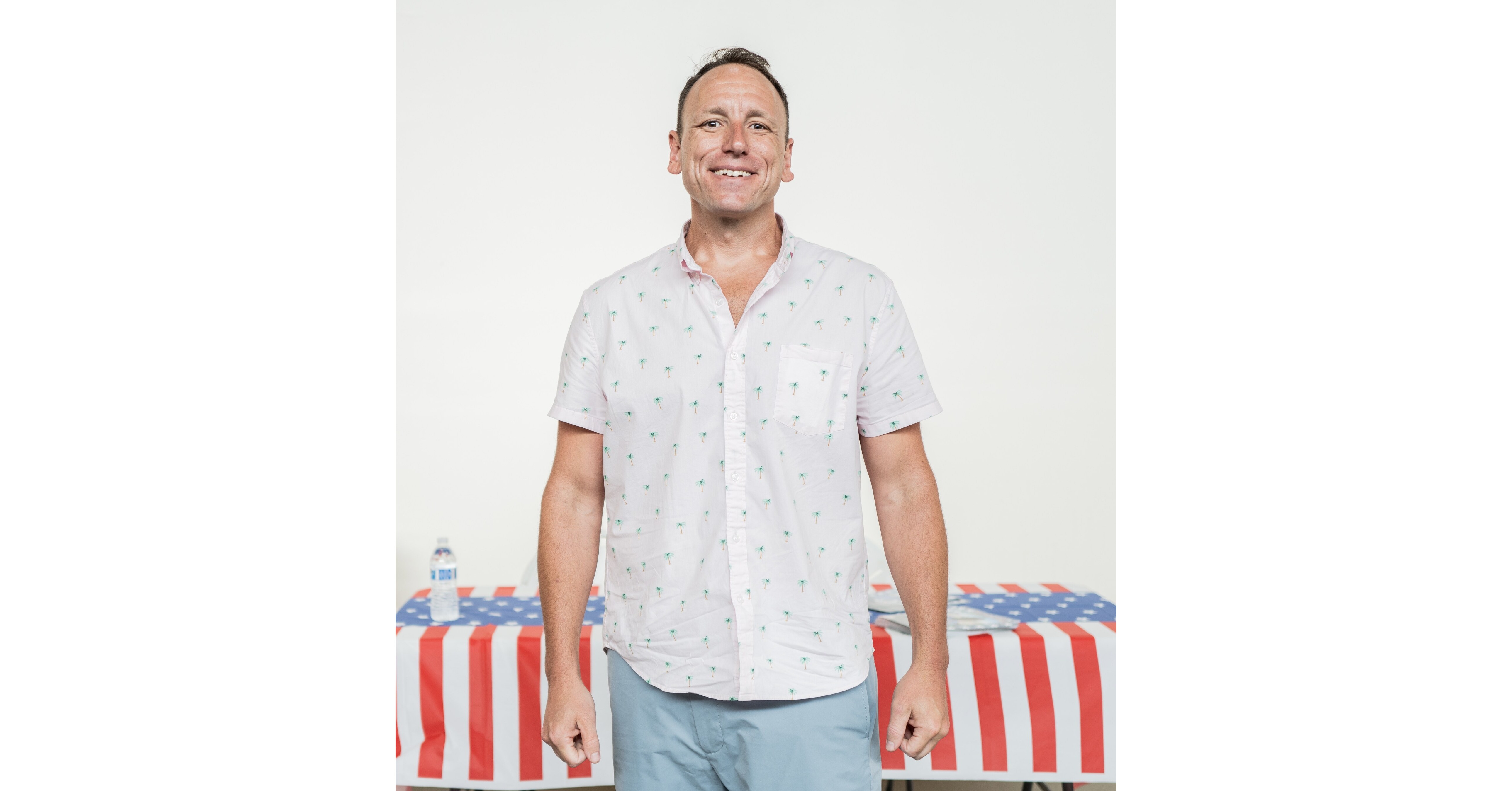 Joey Chestnut to Attempt Popcorn World Record at Rural King This ...