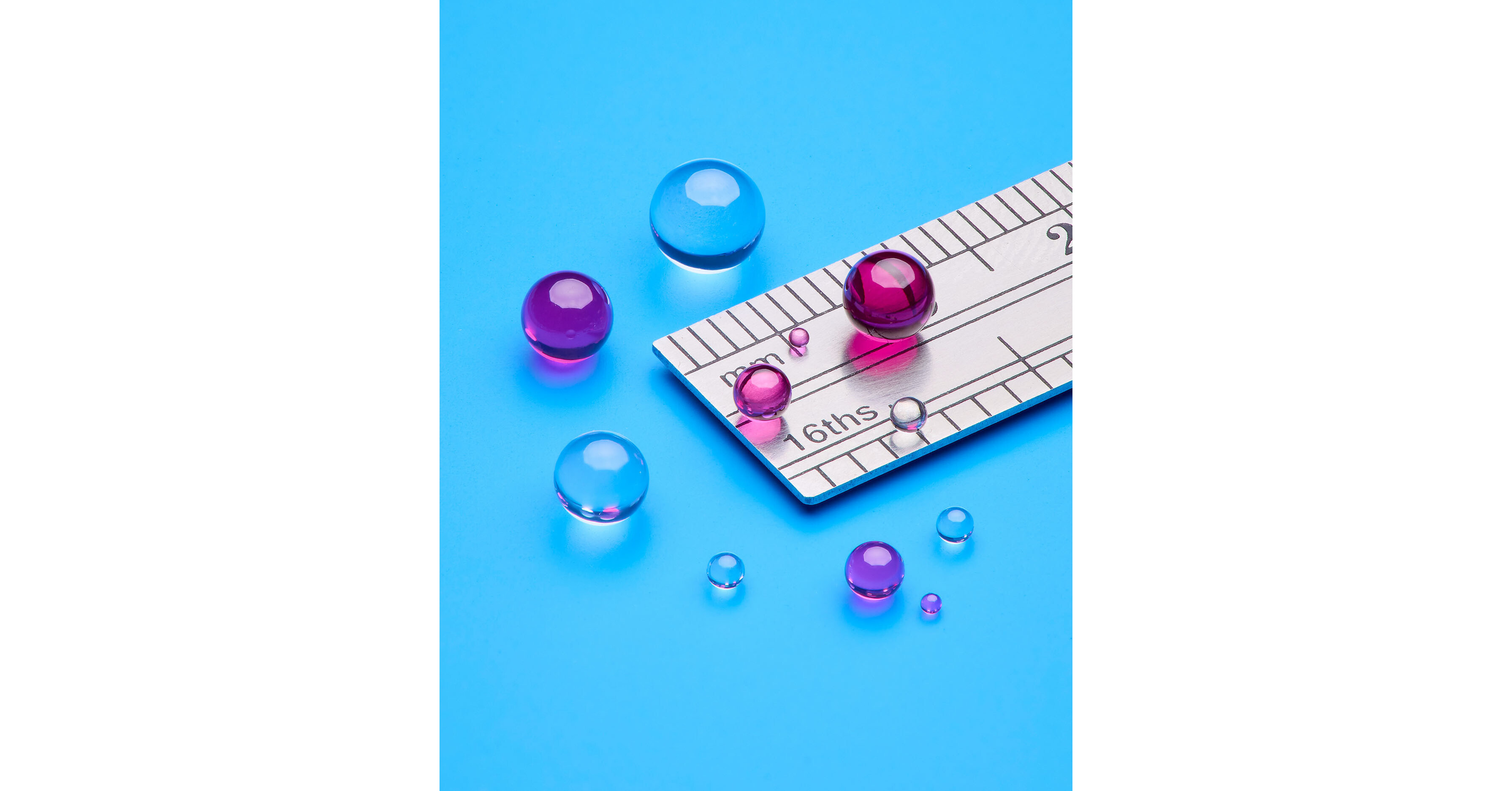 SAPPHIRE & RUBY BALLS MINIATURE WITH PRECISE SPHERICITY