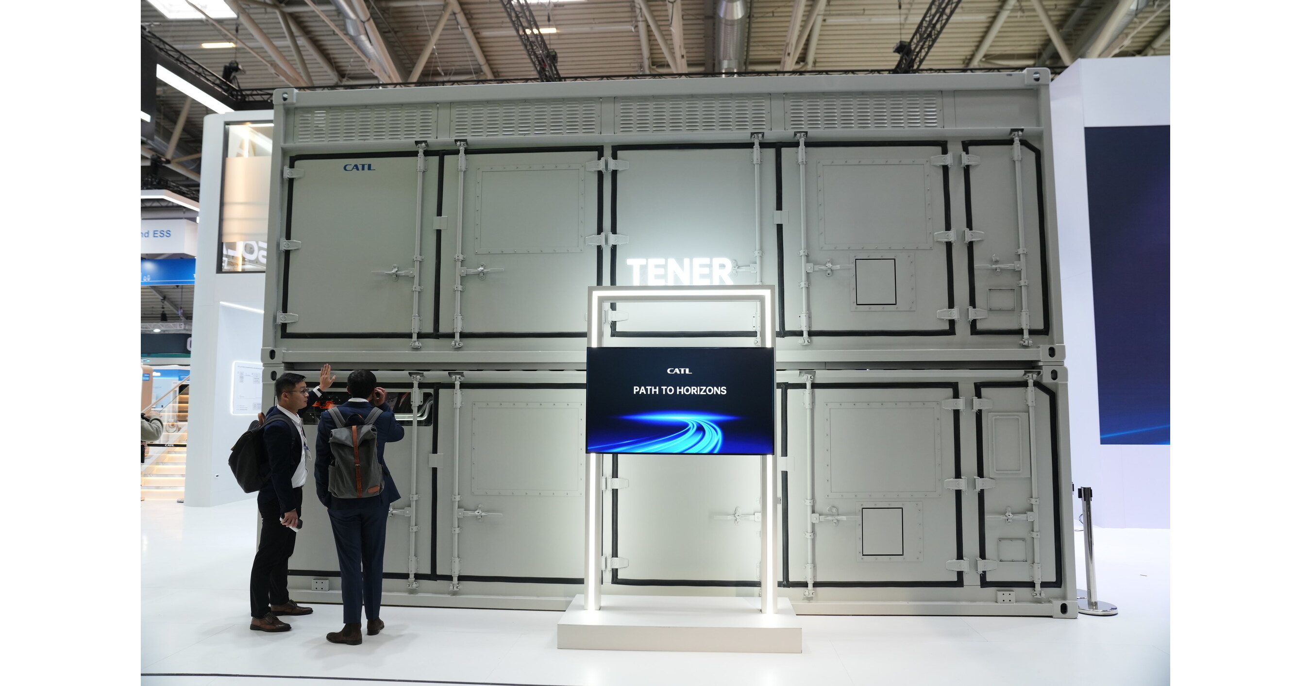 CATL Launches World's First 9MWh Ultra-Large Capacity TENER Stack Energy Storage System Solution