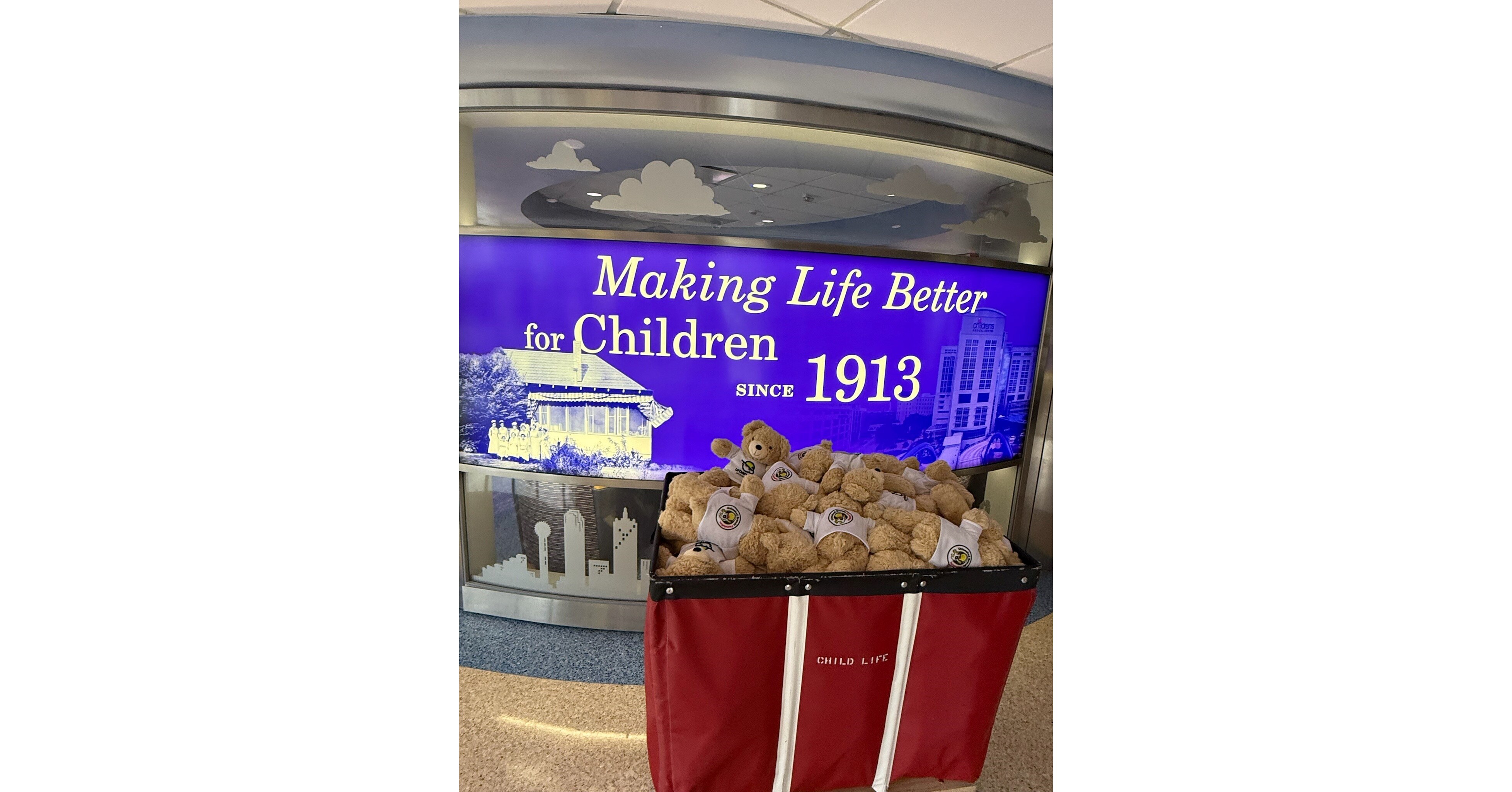 Unleashed Brands Foundation Brings Joy with 1,000 Teddy Bears for ...