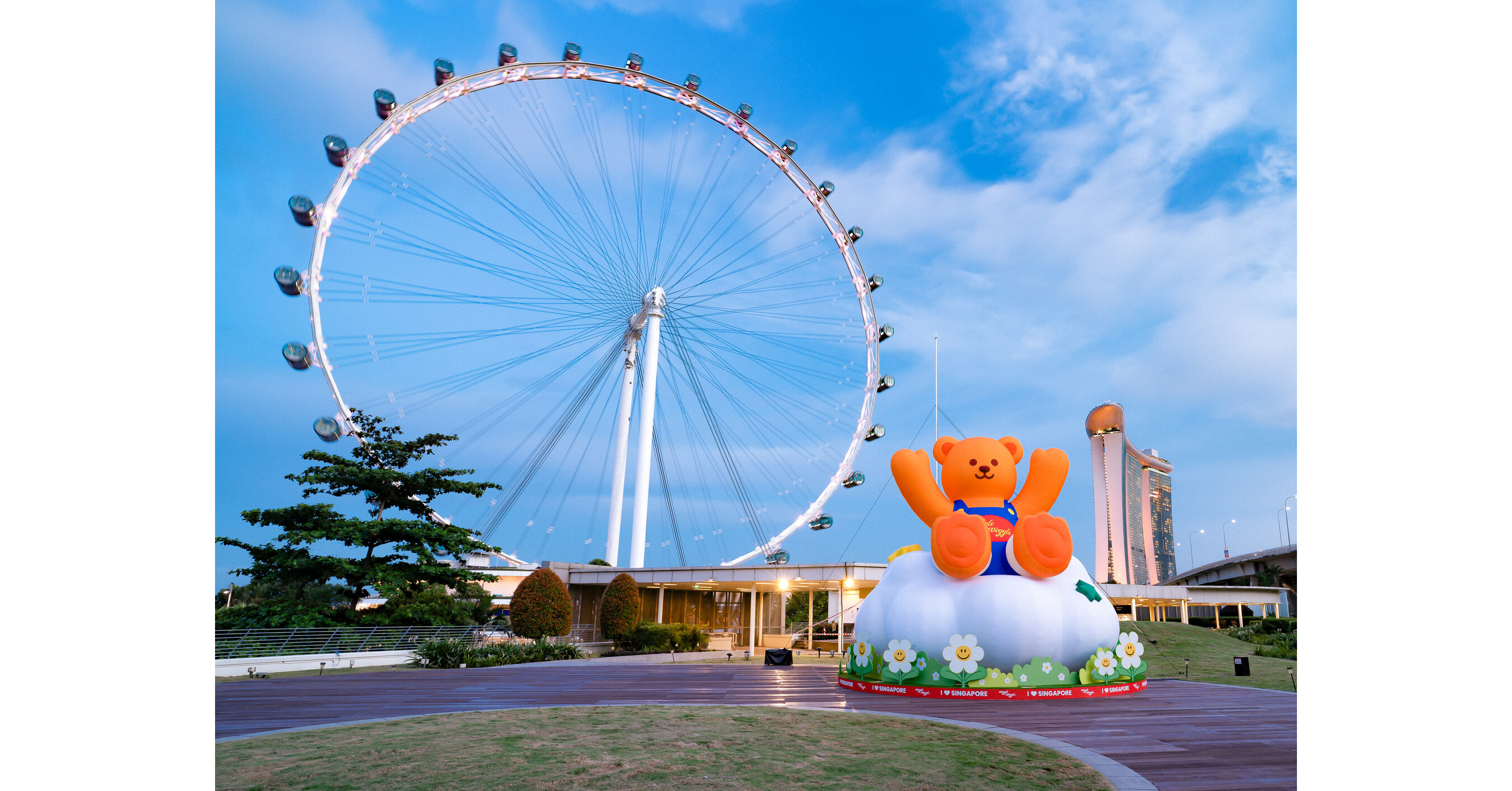 Wiggle Wiggle in the Sky - World's First Wiggle Wiggle-Themed ...