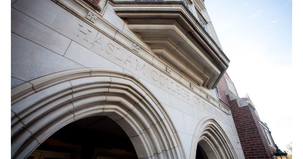 UT Haslam in Top Five Among U.S. Public Schools in Major International ...