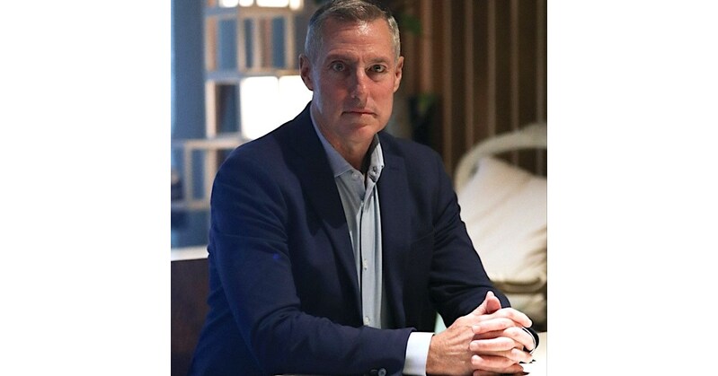 Apparel and Footwear Sales and Marketing Executive David Ludd Joins brrr°