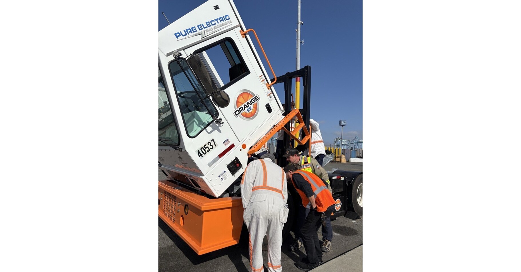APM Terminals Pier 400 Electrifies Fleet with Orange EV and Upskills ...