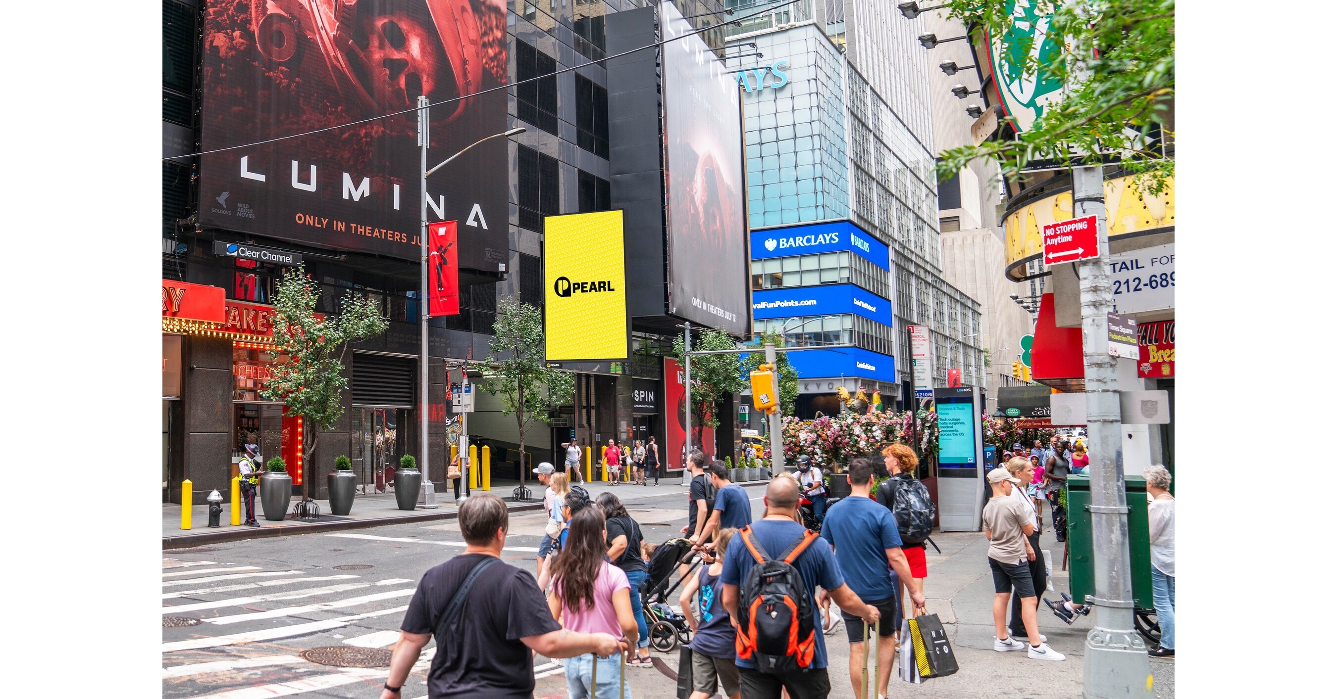 Pearl Media is Launching the First Private Eye-Level Out-of-Home ...