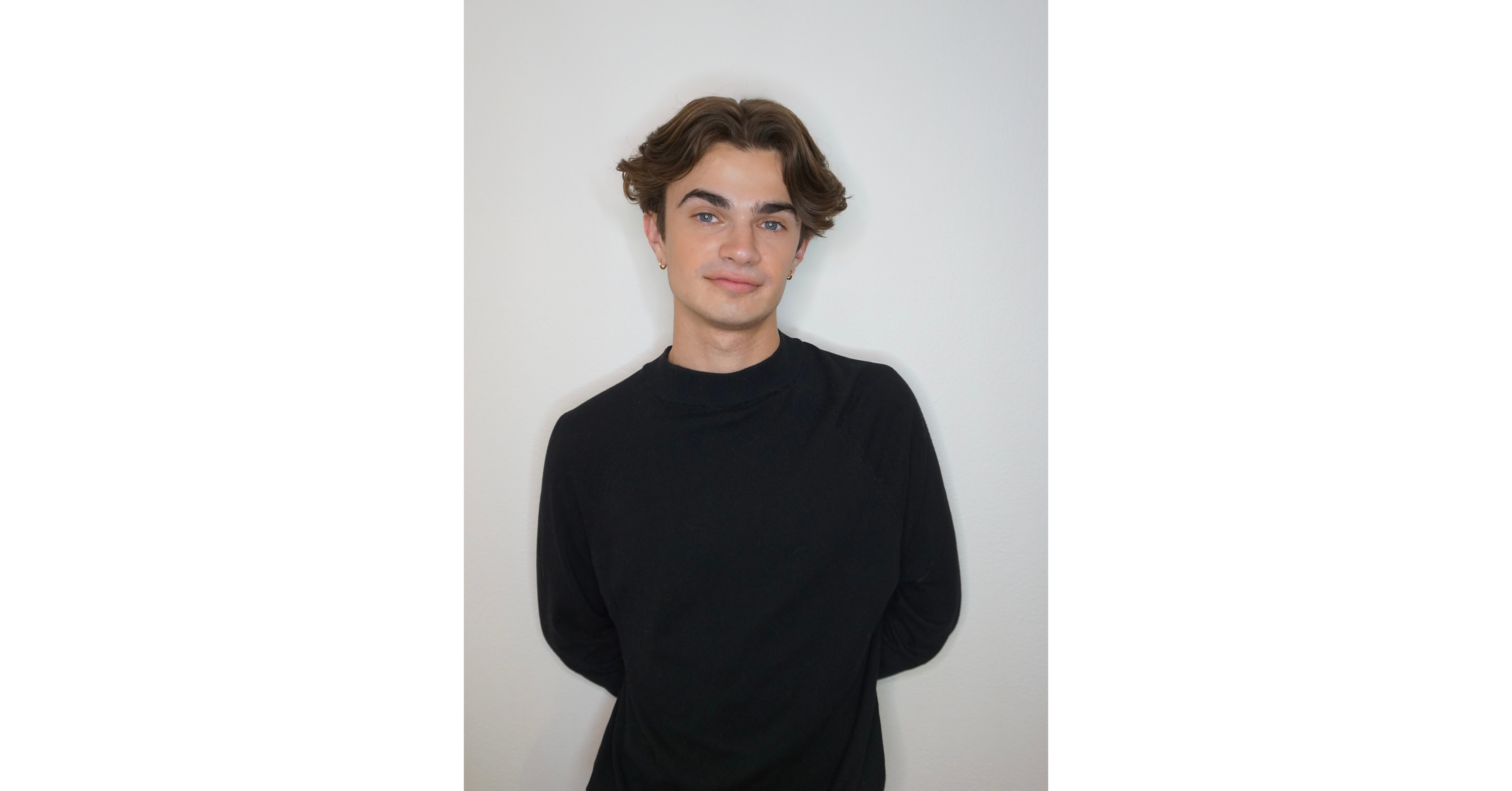 Trailblazing Publicist Charlie Lewis Launches Lewis Line Public Relations