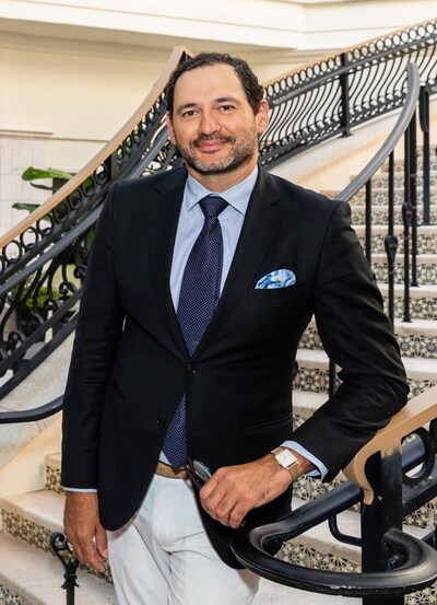 JOSEPH HERNANDEZ, INDEPENDENT ENTREPRENEUR, FILES 15,000 PETITION ...