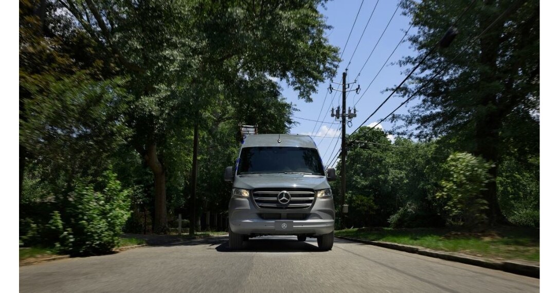 Geotab and Mercedes-Benz USA Announce Integrated Telematics Solution ...