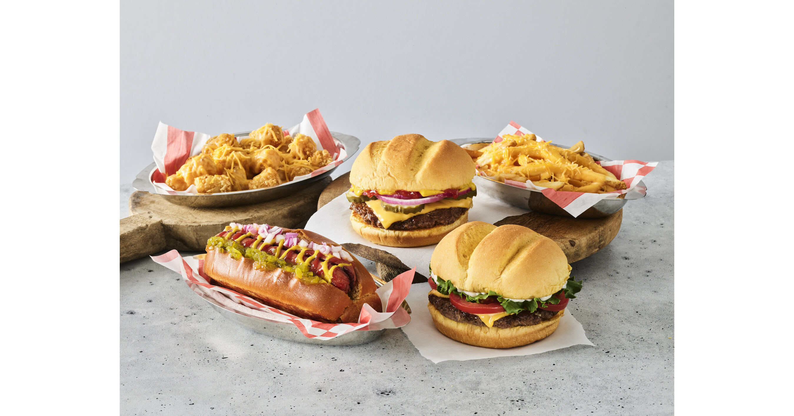 Smashburger® Turns up the Heat with New "Summer of Smash" Menu