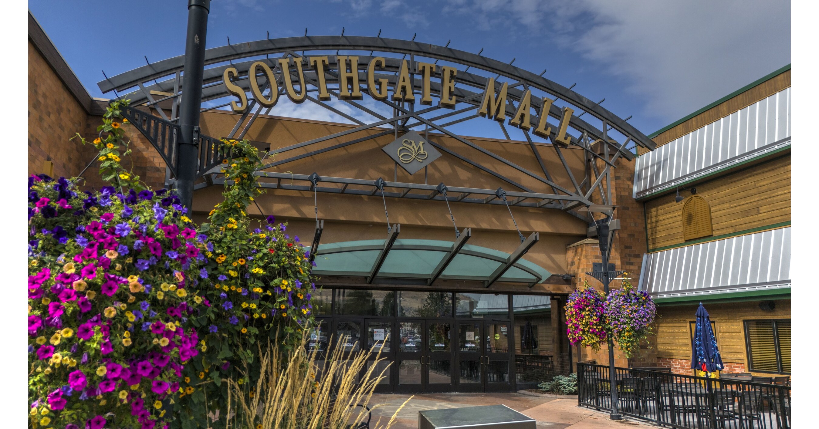 Beal Bank USA Increases Funding to CBL Properties to $443MM