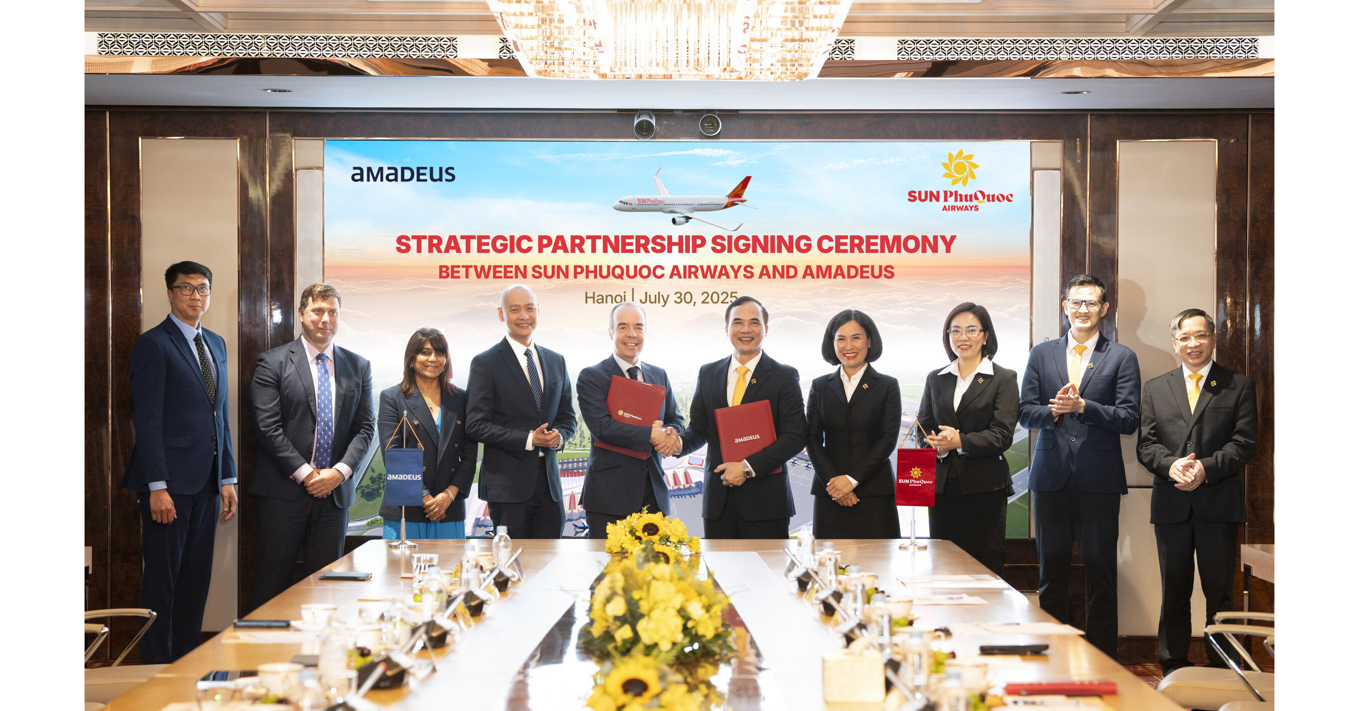Vietnam's first resort airline Sun PhuQuoc Airways adopts Amadeus Altéa ...
