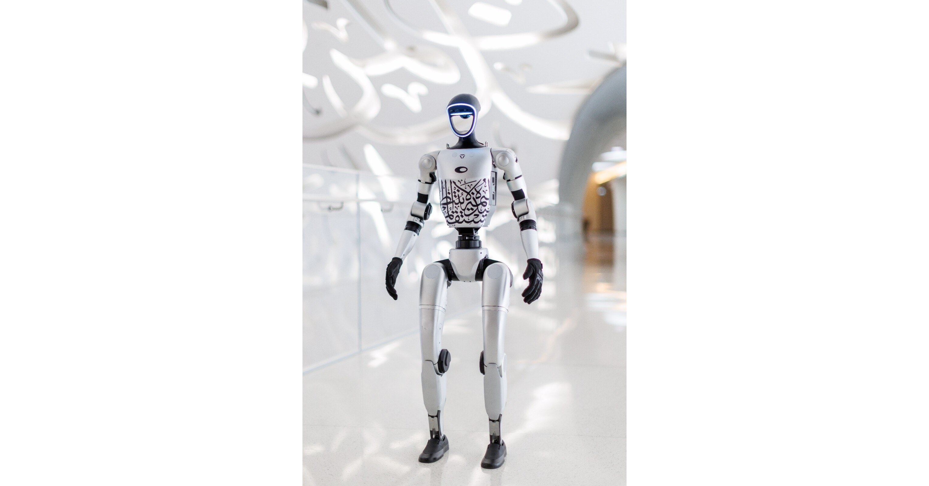 Unitree G1 Humanoid Robot Warmly Welcomed and Captivates Audiences ...