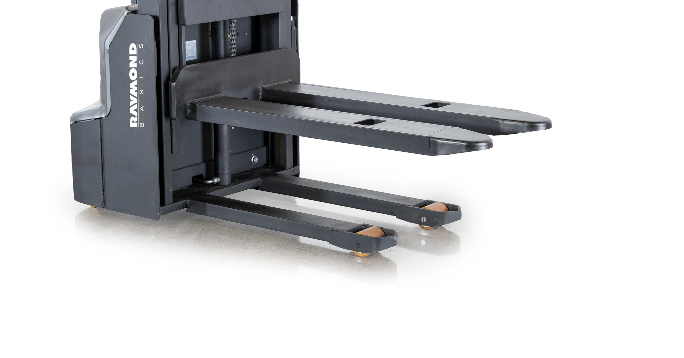 RAYMOND EXPANDS BASICS LINEUP WITH LITHIUM-ION STACKER SOLUTION TO ...