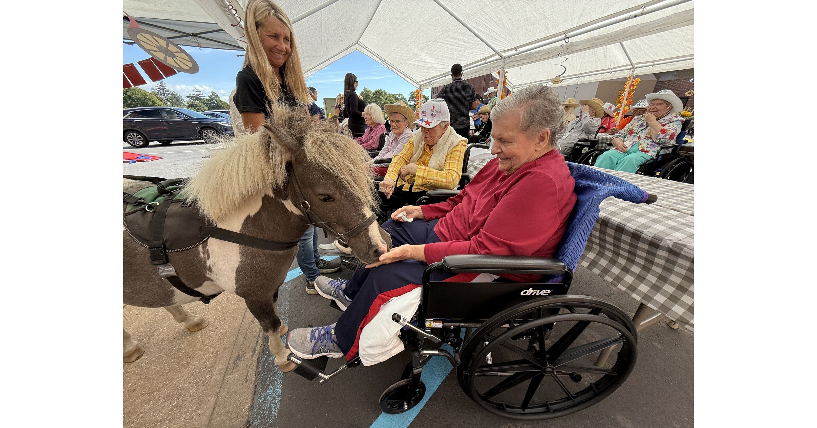 CenterLight PACE Participants Enjoy a Heartwarming Visit with Therapy ...