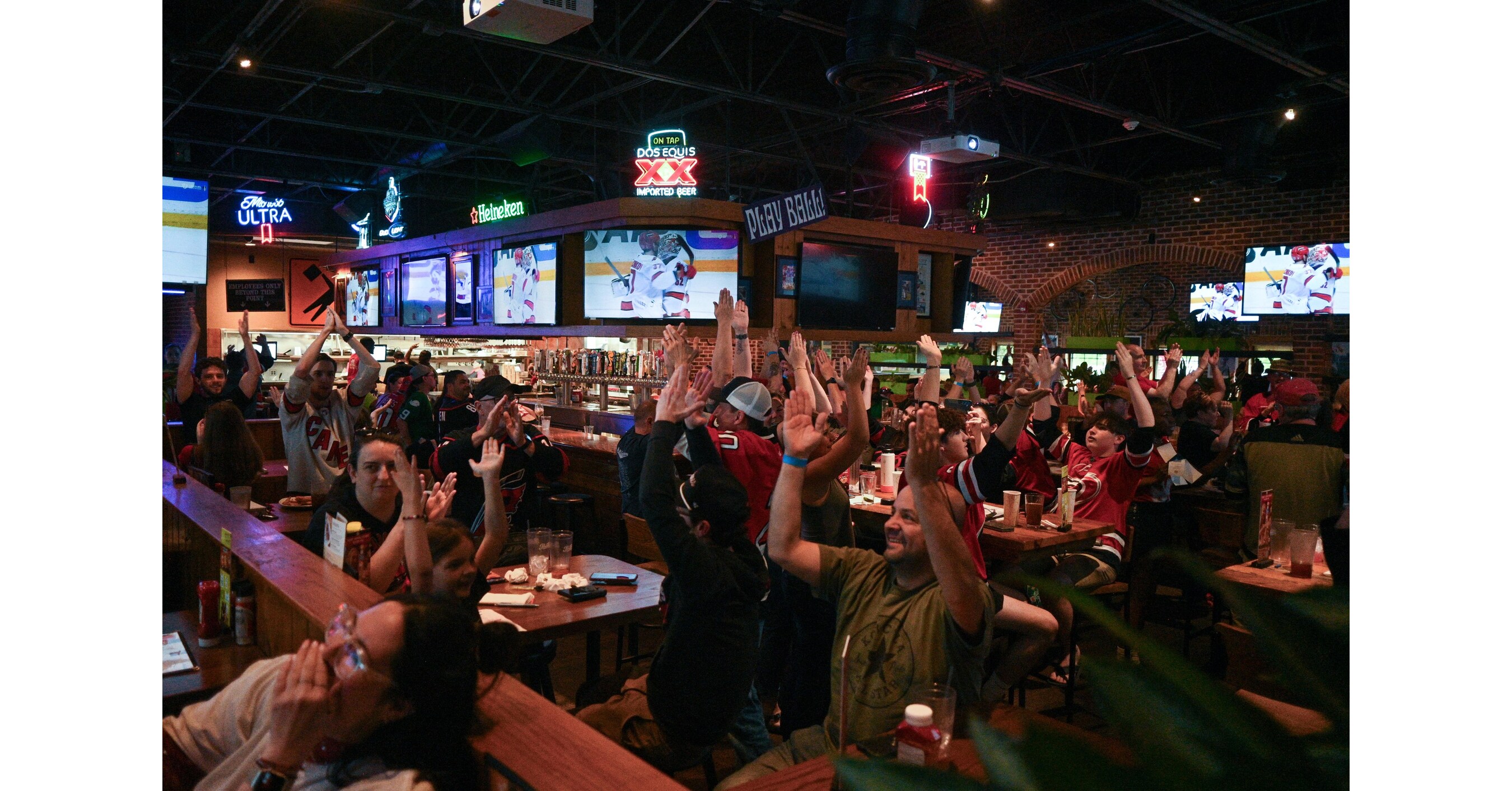 Carolina Ale House Named Top 10 Sports Bar in the U.S. By USA Today