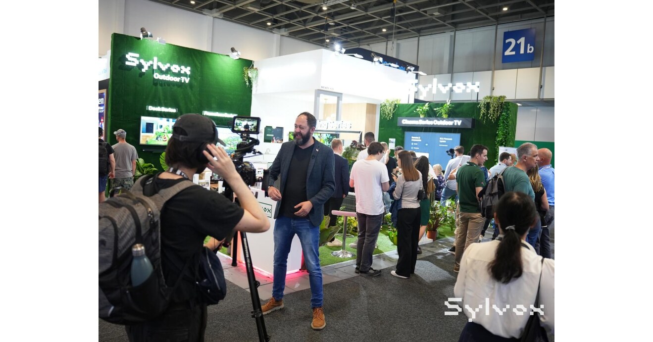 Sylvox Shines at IFA 2025: Outdoor TV Innovation Wins Top Industry Honors