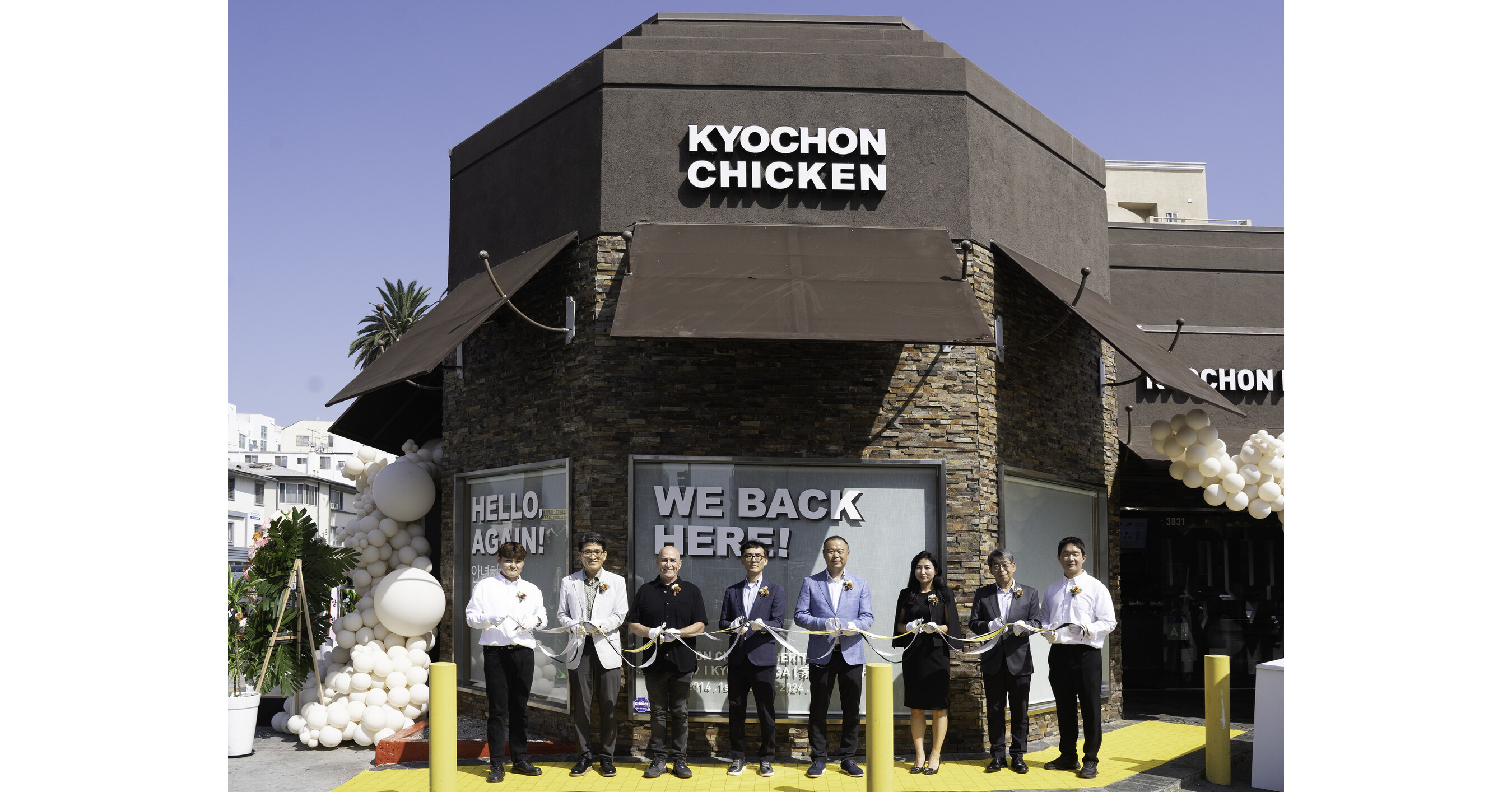 Kyochon Chicken Reopens First Overseas Store in LA "Mid-Wilshire"