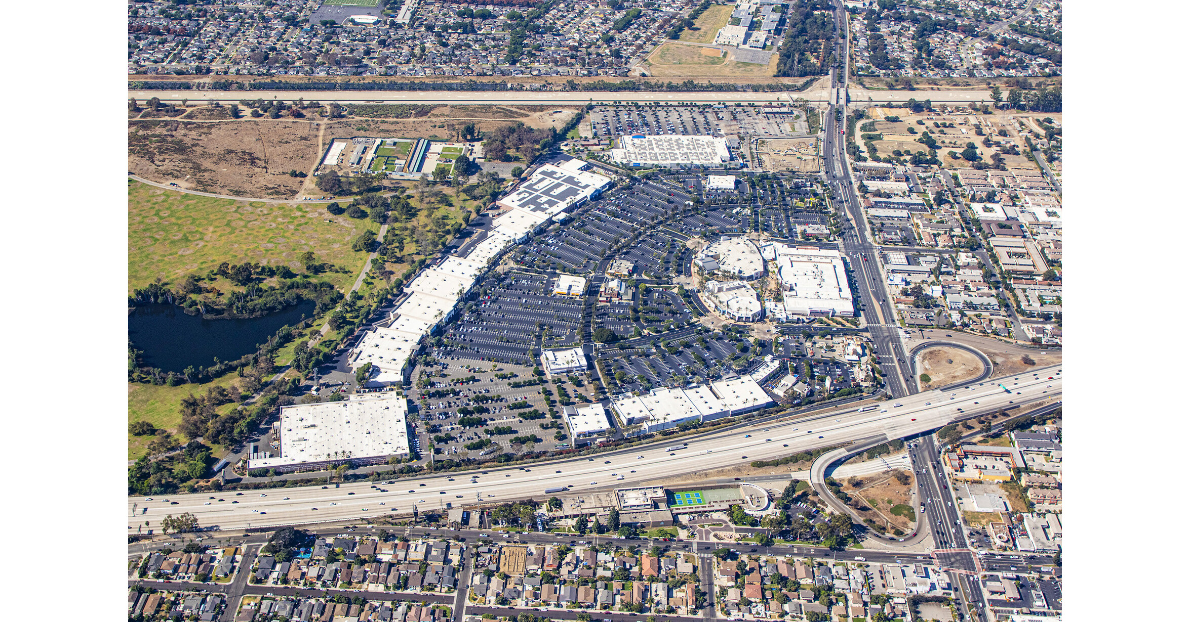 CenterCal Properties and DRA Advisors Acquire Long Beach Towne Center ...