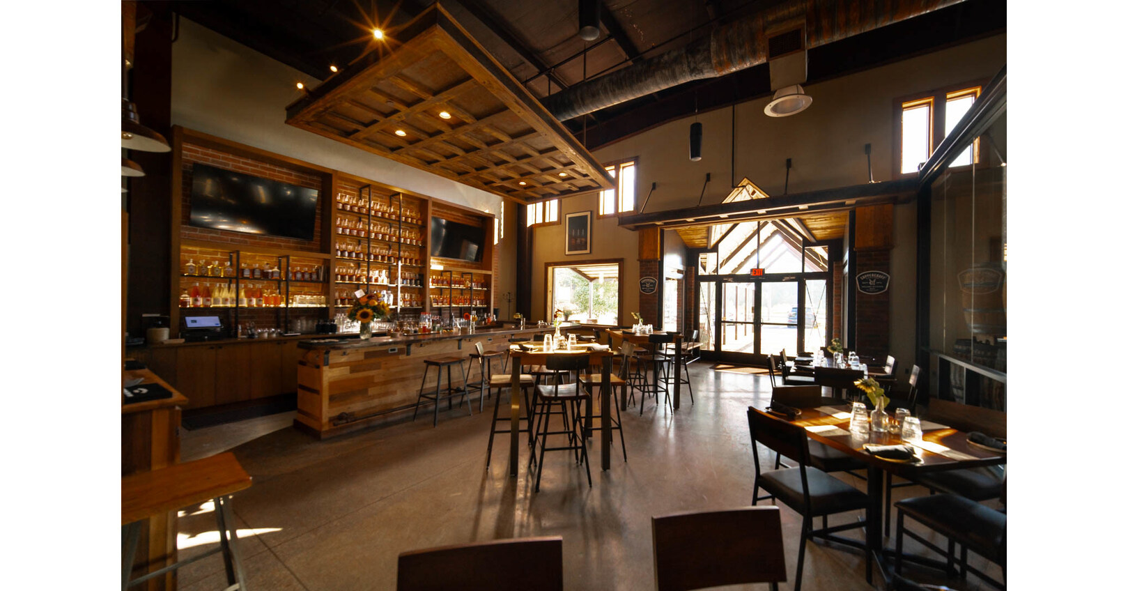 Coppercraft Tasting Room Reopens as CraftCo Distillery and Social House ...