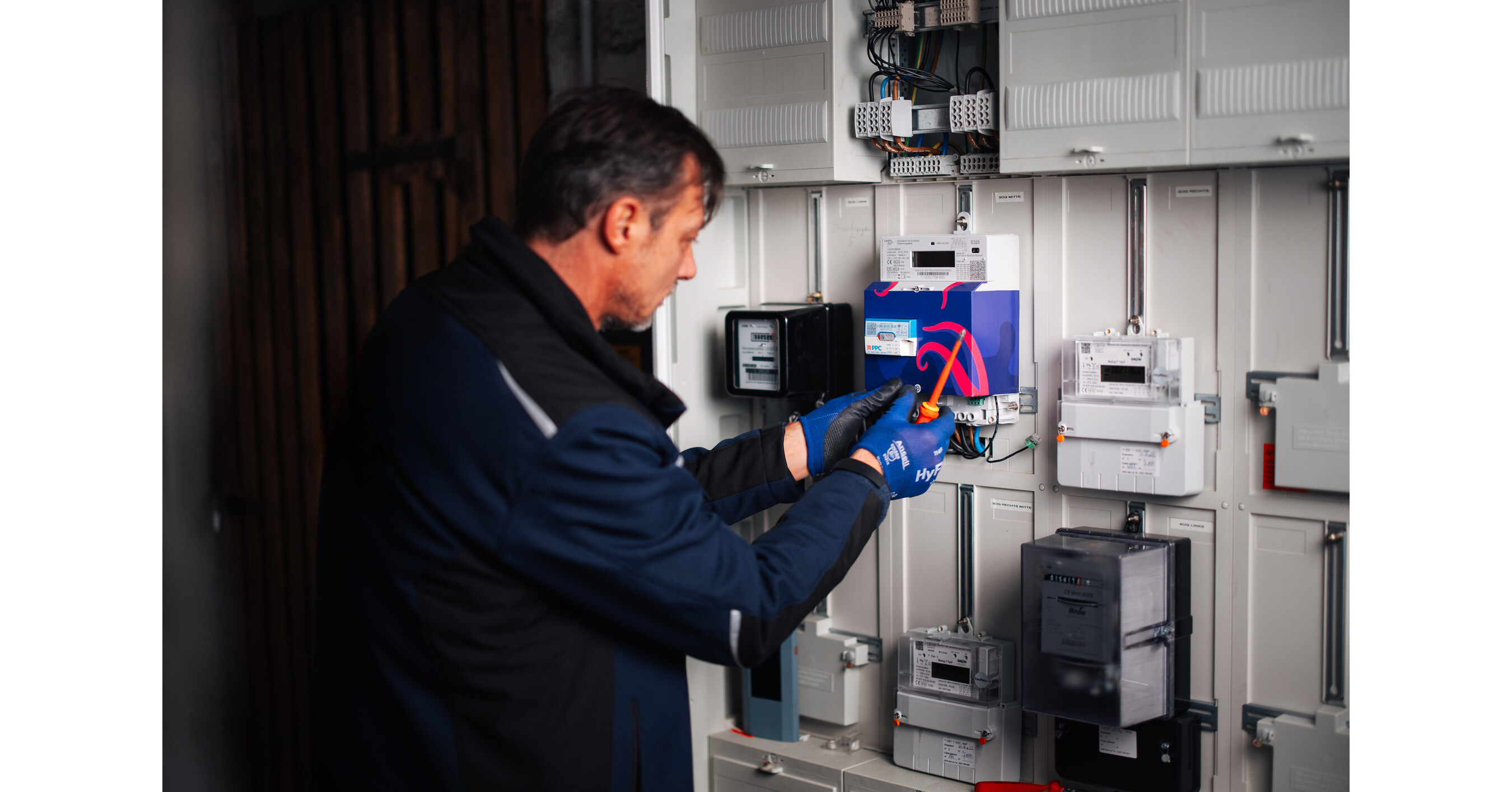Calisen launches in Germany with €100 million smart metering ...