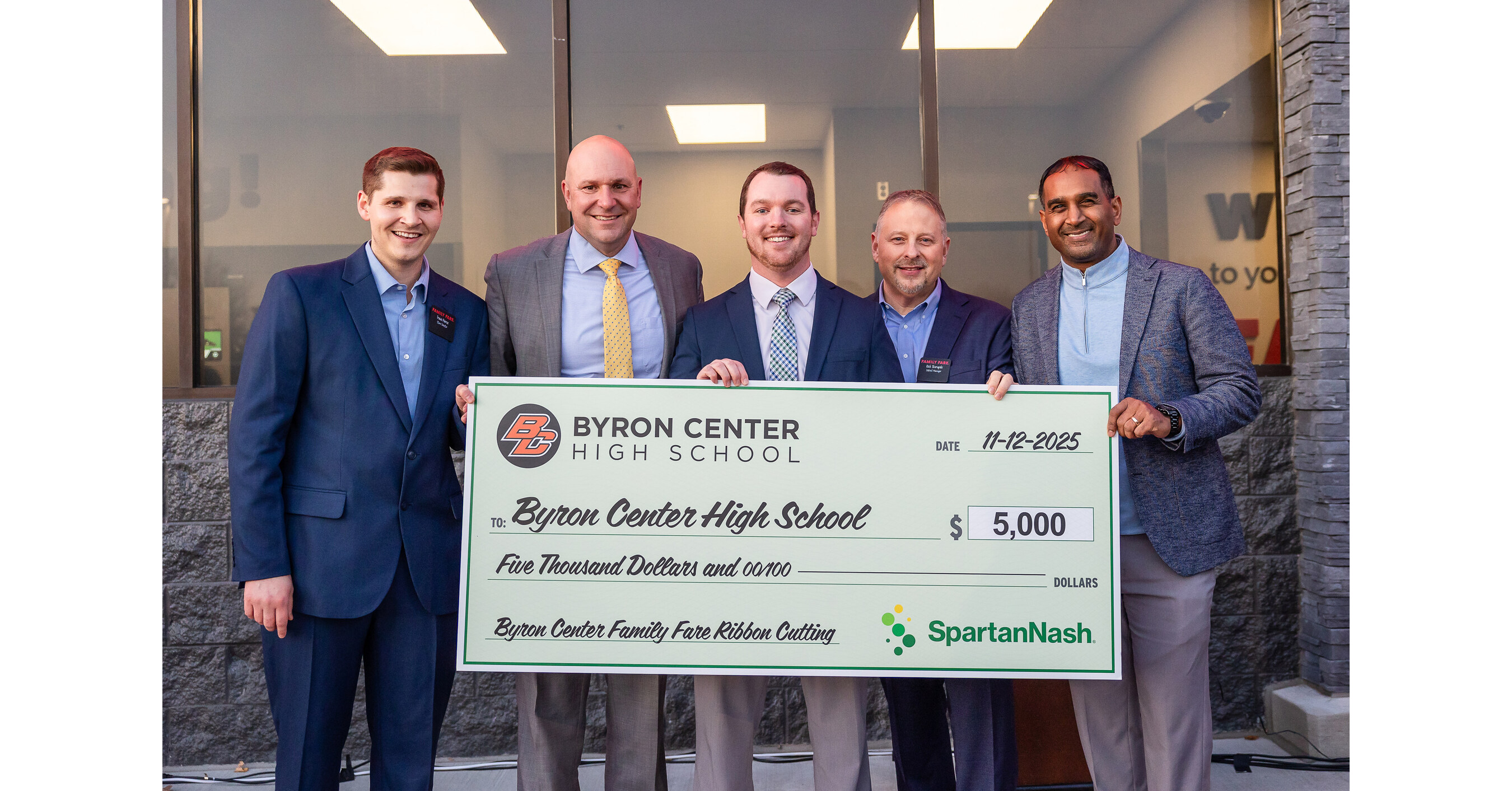 SpartanNash Celebrates Byron Center Family Fare Remodel with Backyard Bash