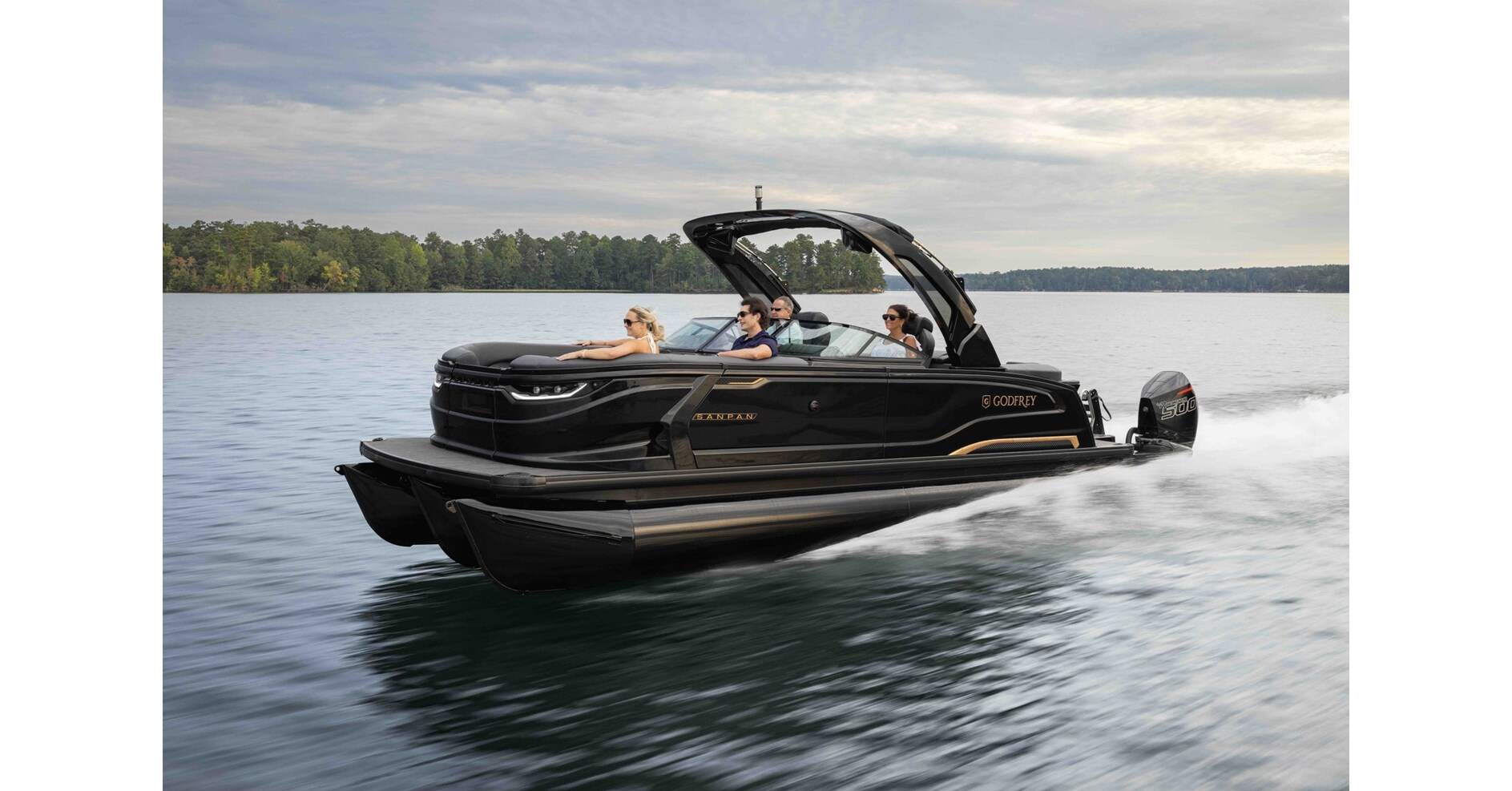GODFREY PONTOONS LAUNCHES REDESIGNED MONACO AND SANPAN FOR 2026