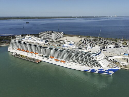Sky Princess Arrives at Port Canaveral as First Royal-Class Ship to ...