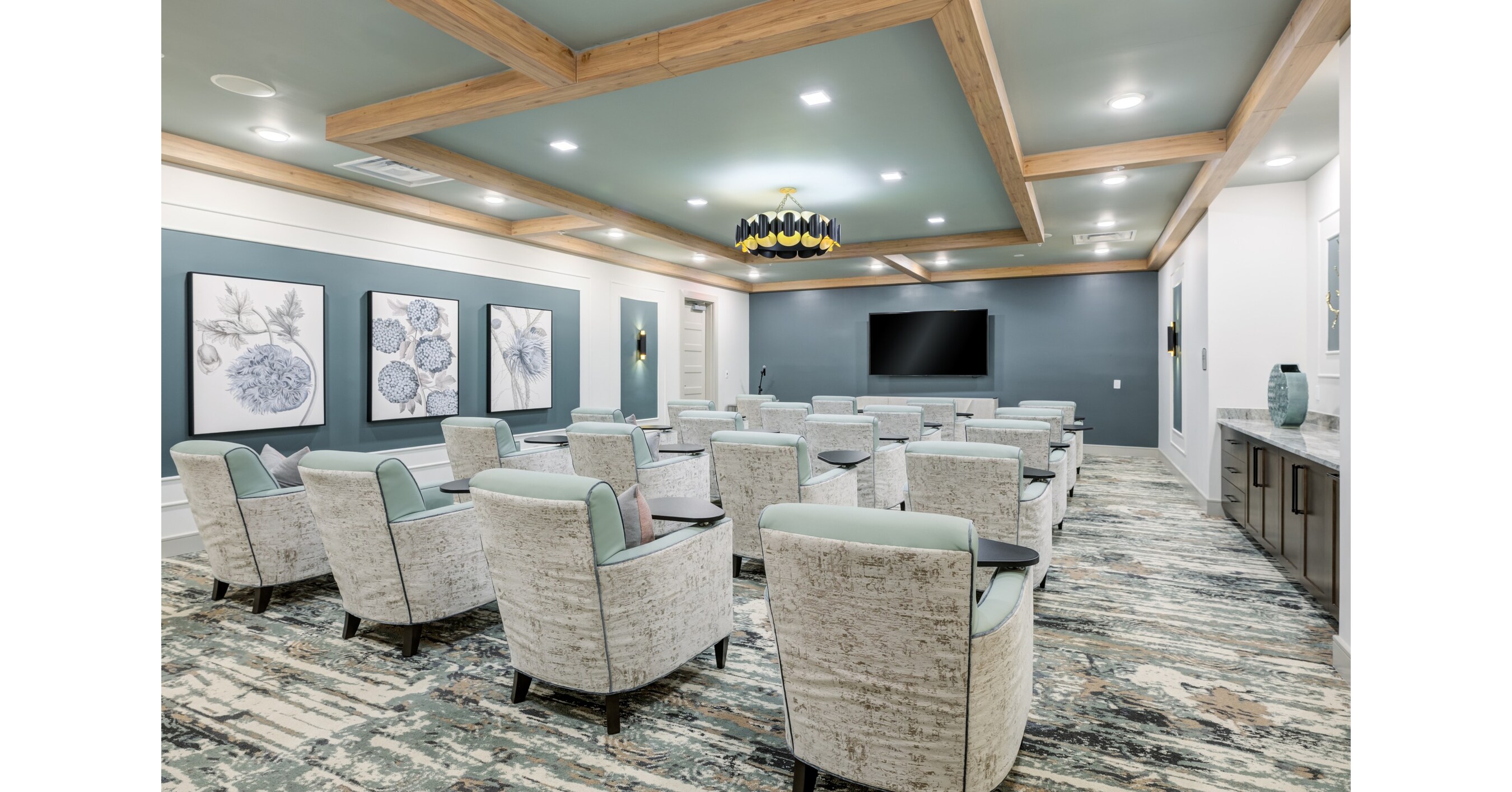 Benchmark at Mount Pleasant Senior Living Community Opens in Thornwood