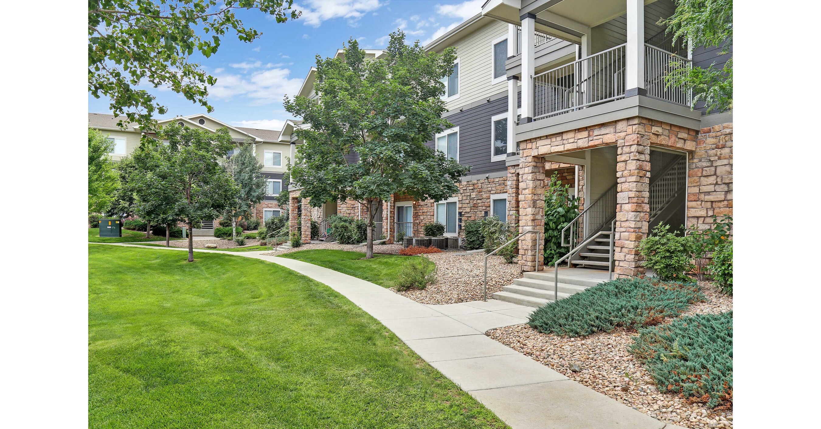 Hamilton Zanze Announces Sale of Platte View Landing