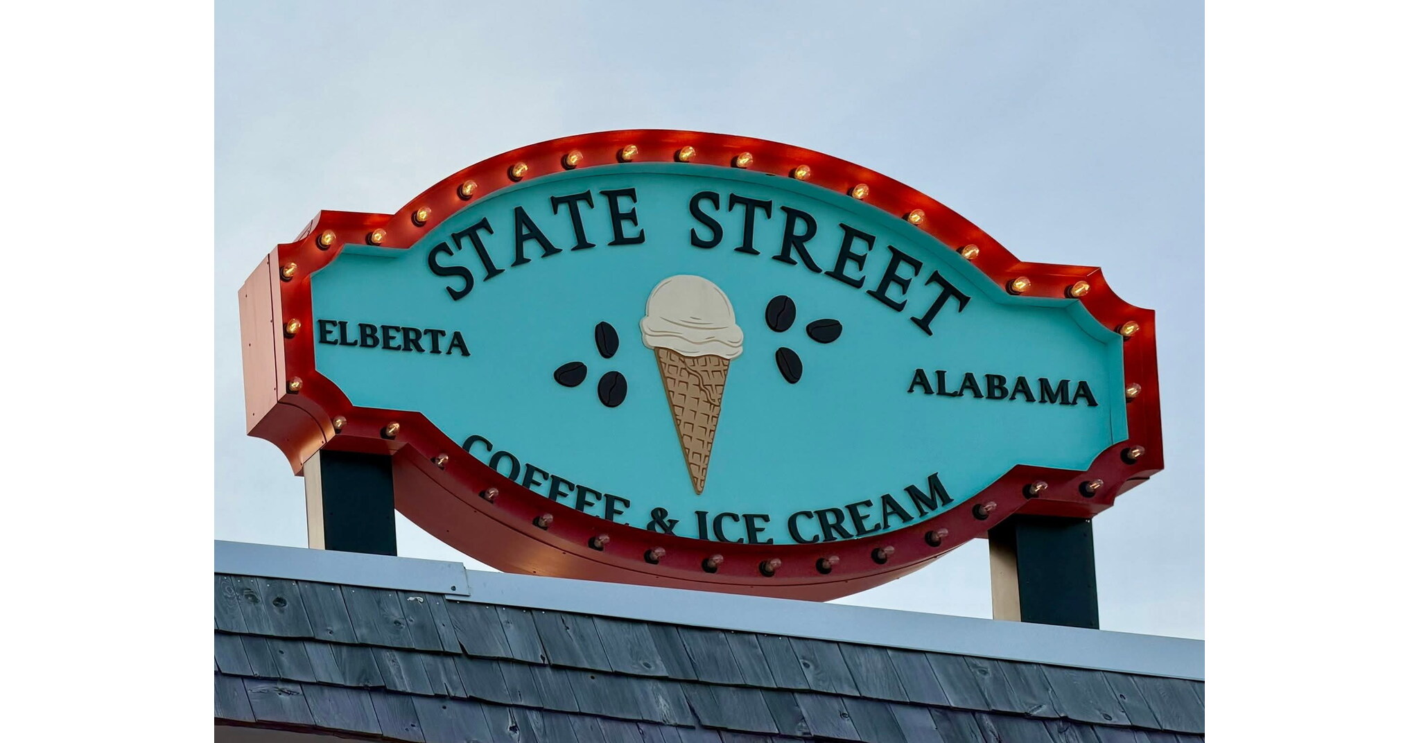 New State Street Coffee and Ice Cream Brings Elberta Community Together