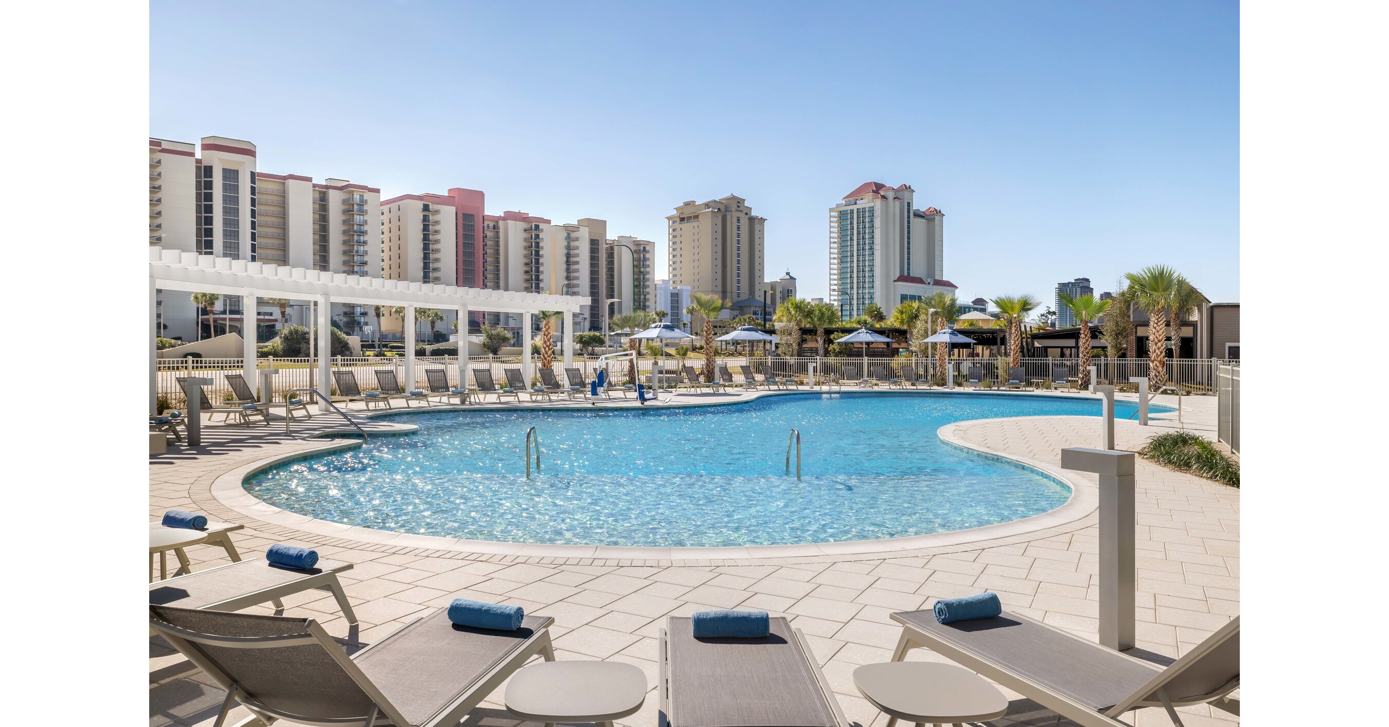 SPRINGHILL SUITES BY MARRIOTT OPENS IN ORANGE BEACH, ALABAMA