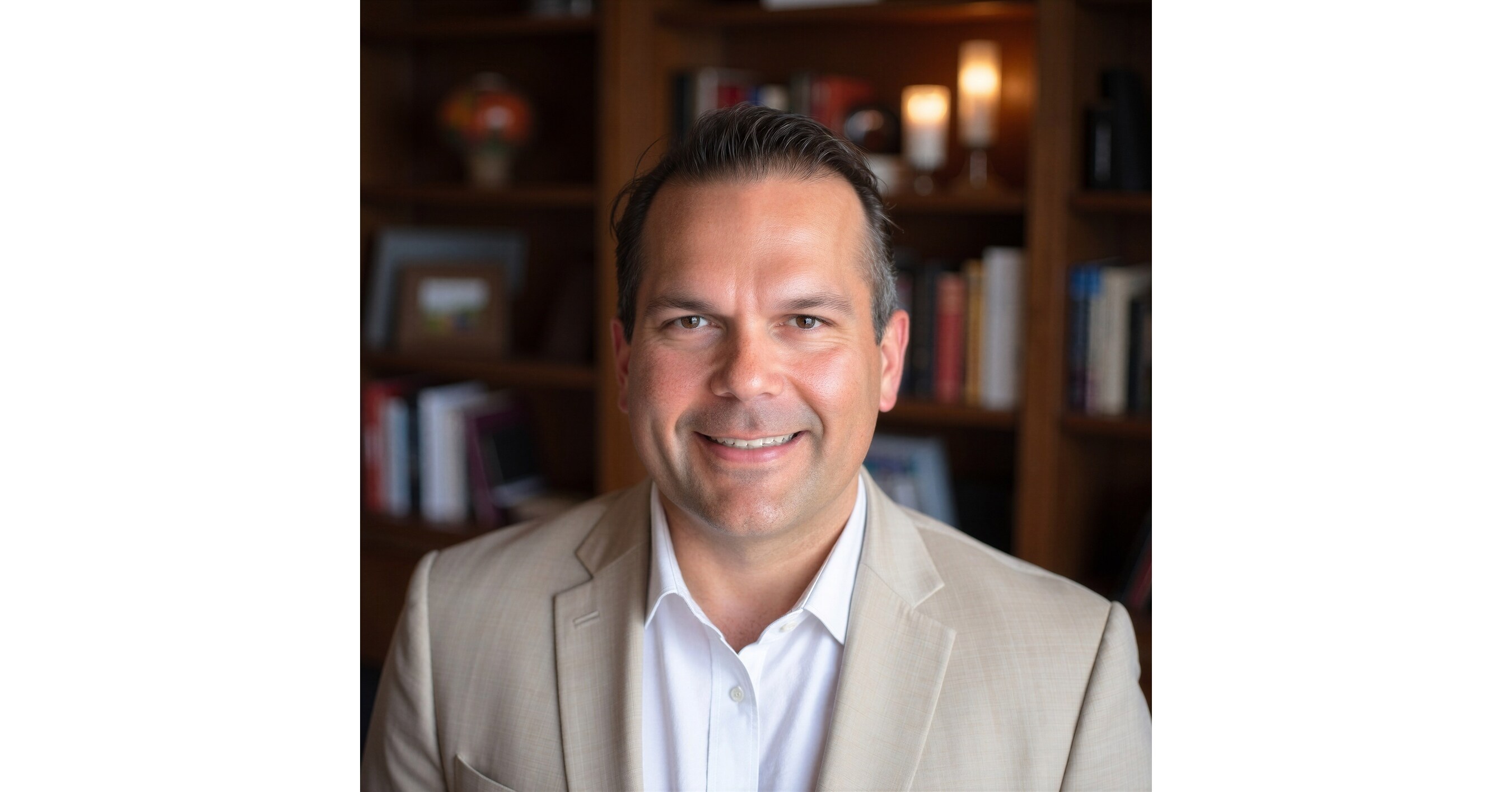 Peer AI Appoints David Florez as Vice President of Sales