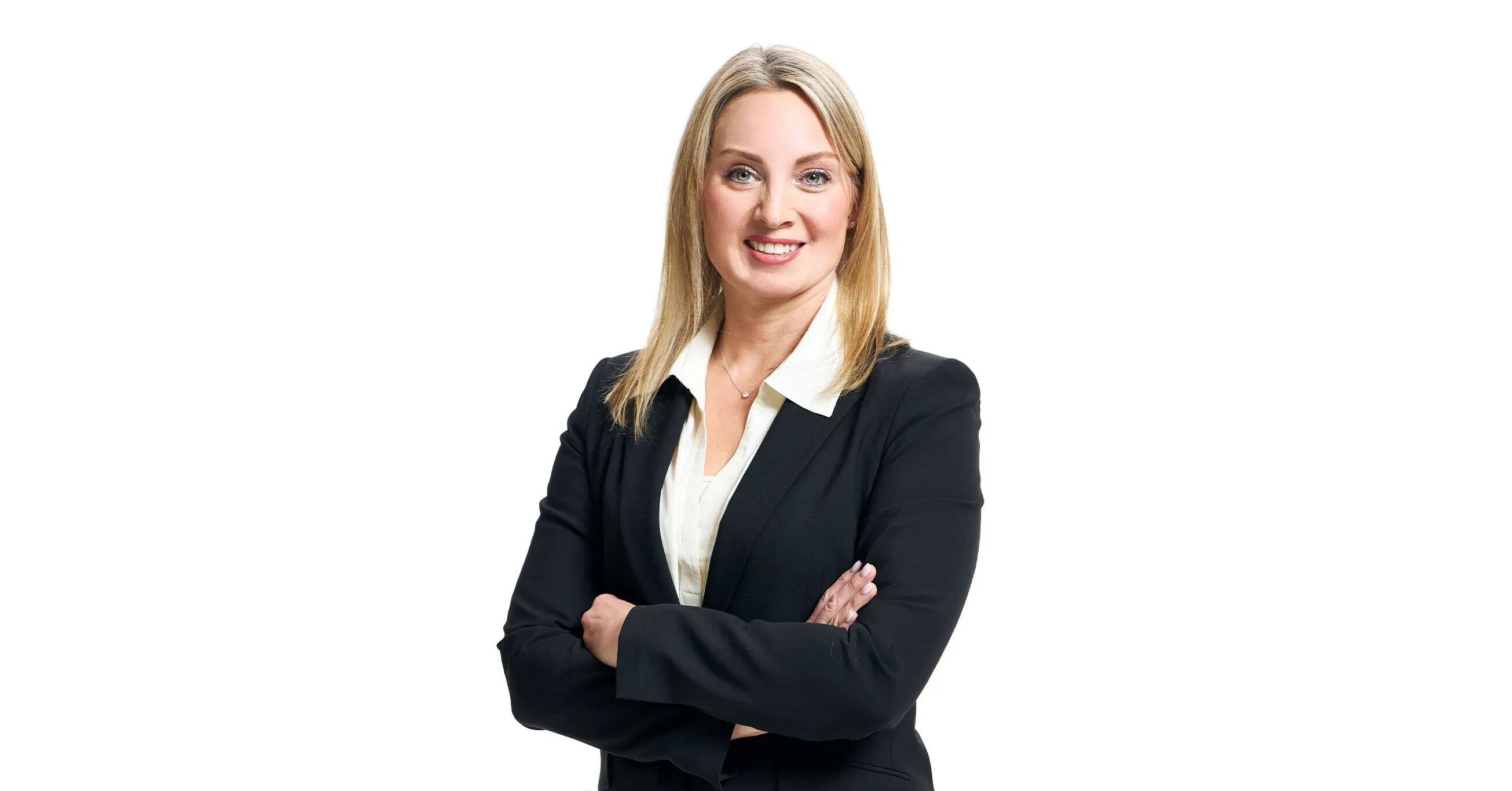 Cincinnati Blepharoplasty Specialist Dr. Ginger Henson of AestheticEye ...