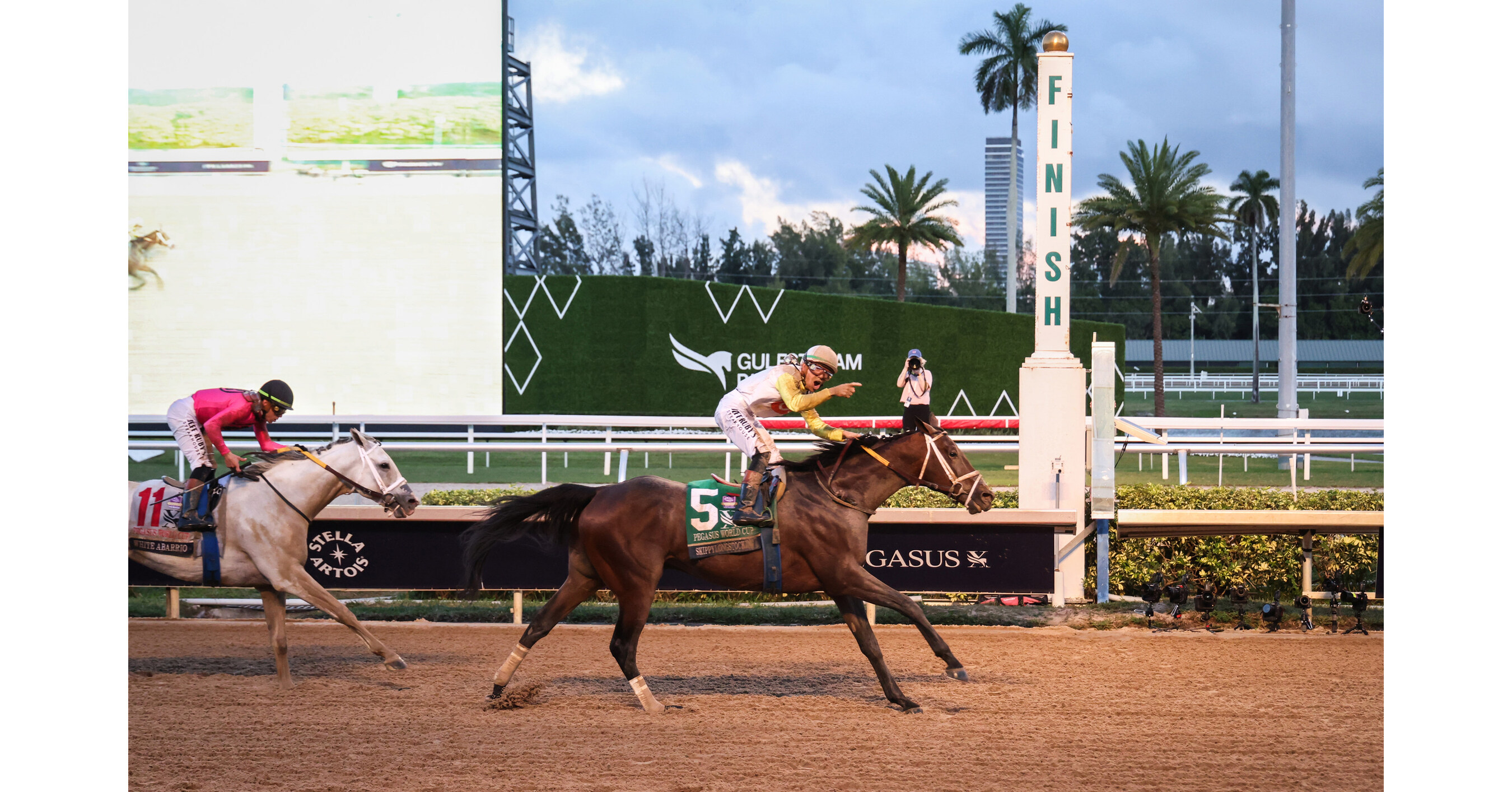 MARK WAHLBERG, KEVIN O'LEARY, BRAXTON BERRIOS AND MORE ATTEND THE 10TH ...