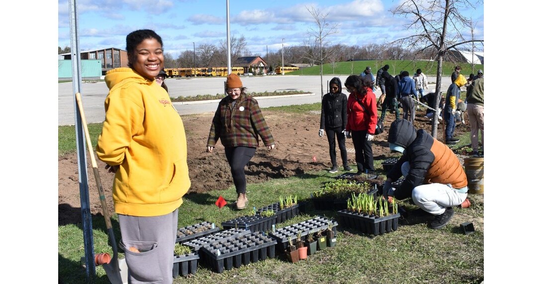On your marks, get set, grow! Students of all ages are getting ready to ...