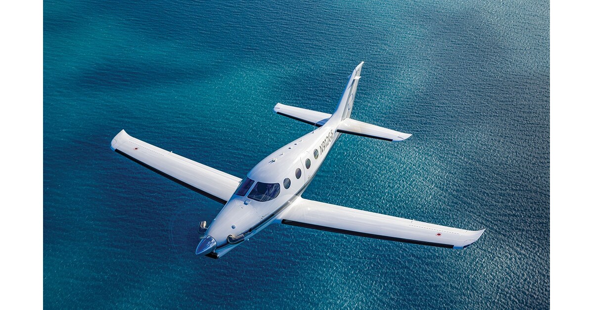 FlyEpic Makes Its Debut with an Innovative Fractional Aircraft ...