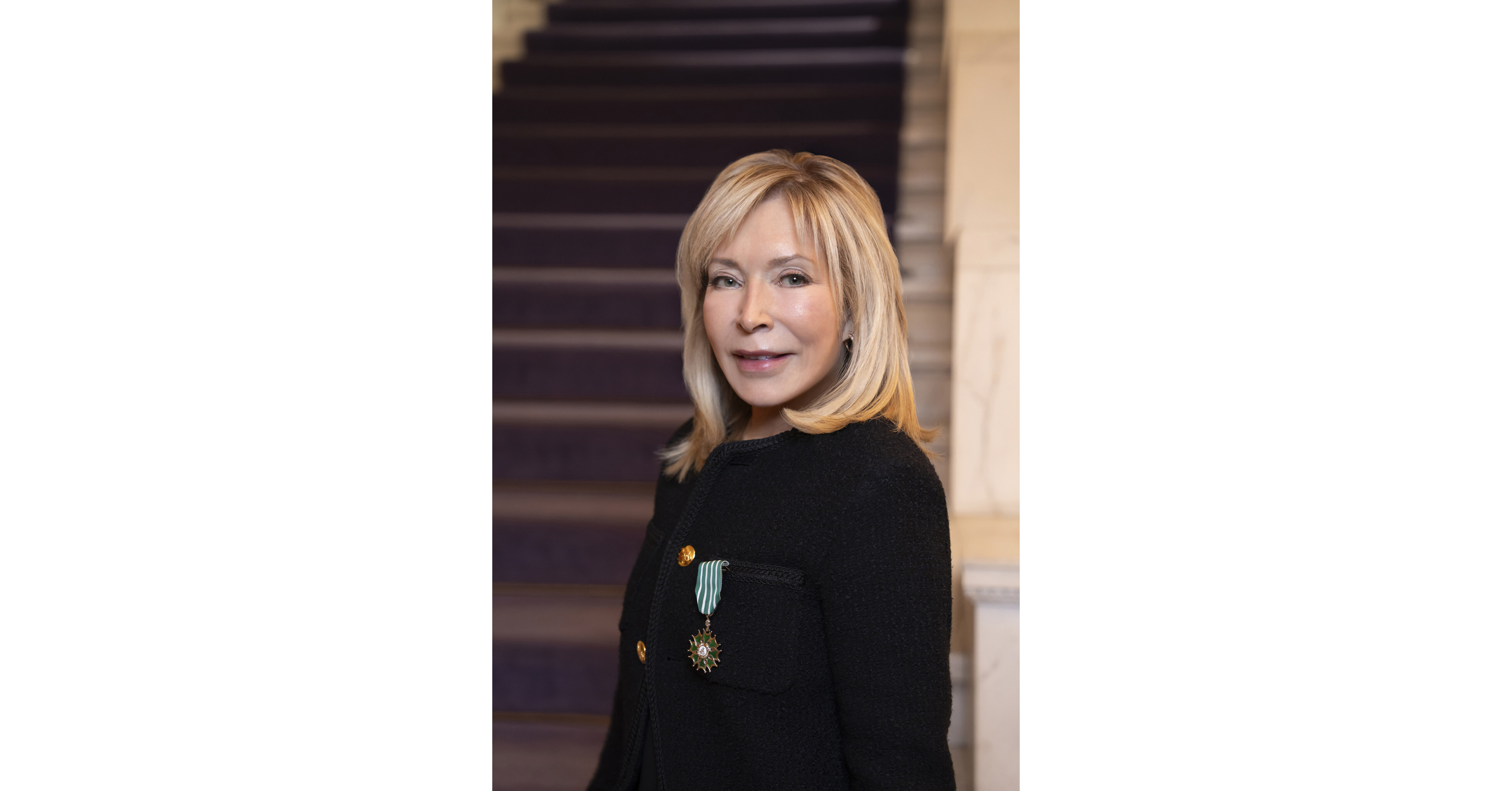 SCAD President and Founder Paula Wallace Awarded France's Chevalier ...