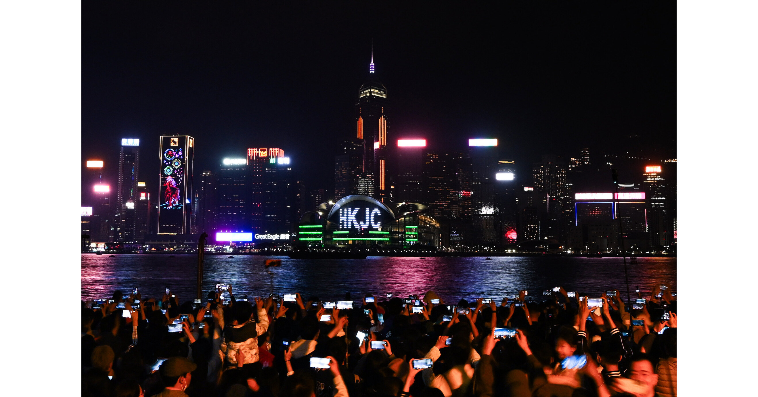 Jockey Club lights up the night sky as Hong Kong and Guangdong gallop ...