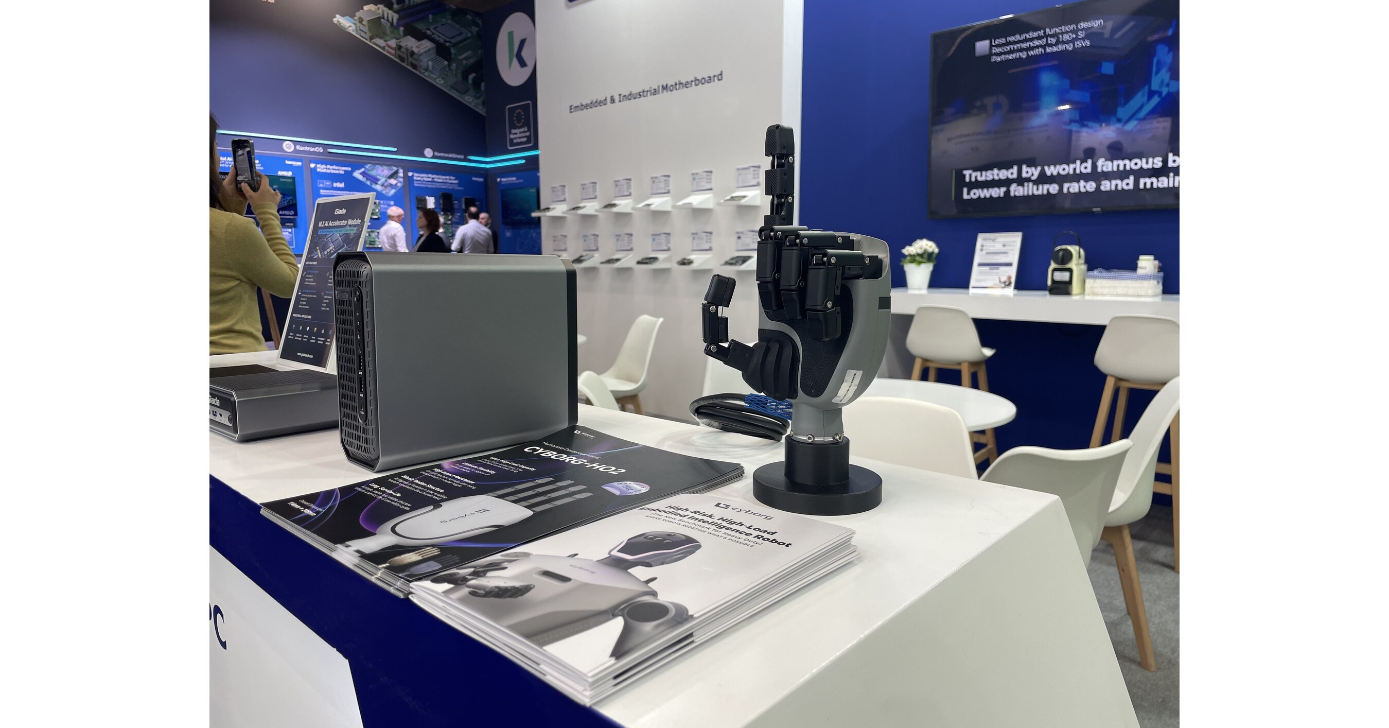 Xborg Robot to Unveil Next-Generation Dexterous Hand H02 at Embedded ...