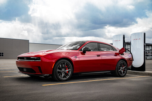 Stellantis Expands North America Fast-charging Access as Dodge, Jeep ...