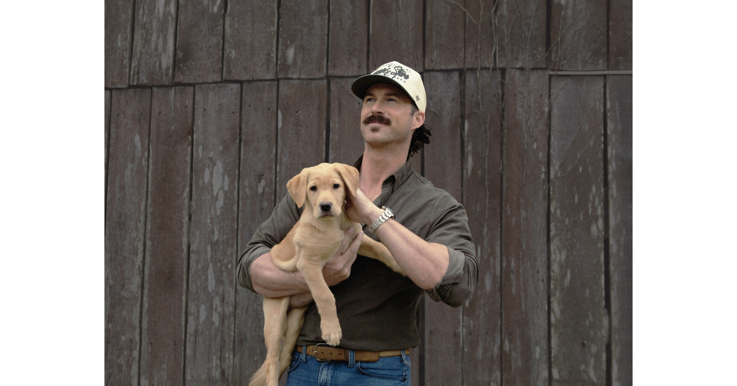 Country artist and outdoorsman Riley Green partners with Field & Stream ...