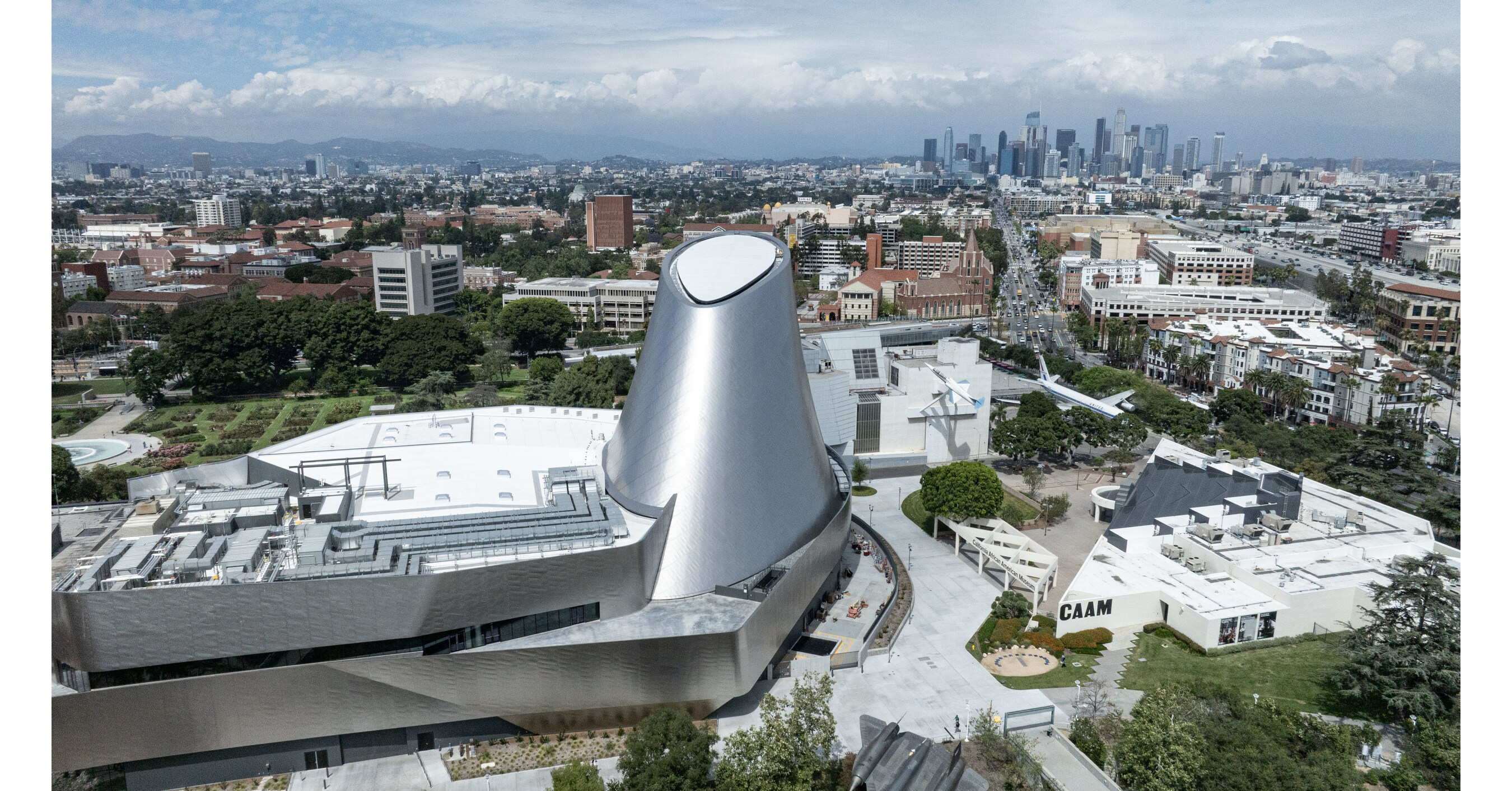 CALIFORNIA SCIENCE CENTER REACHES MAJOR MILESTONE FOR THE FUTURE SAMUEL ...